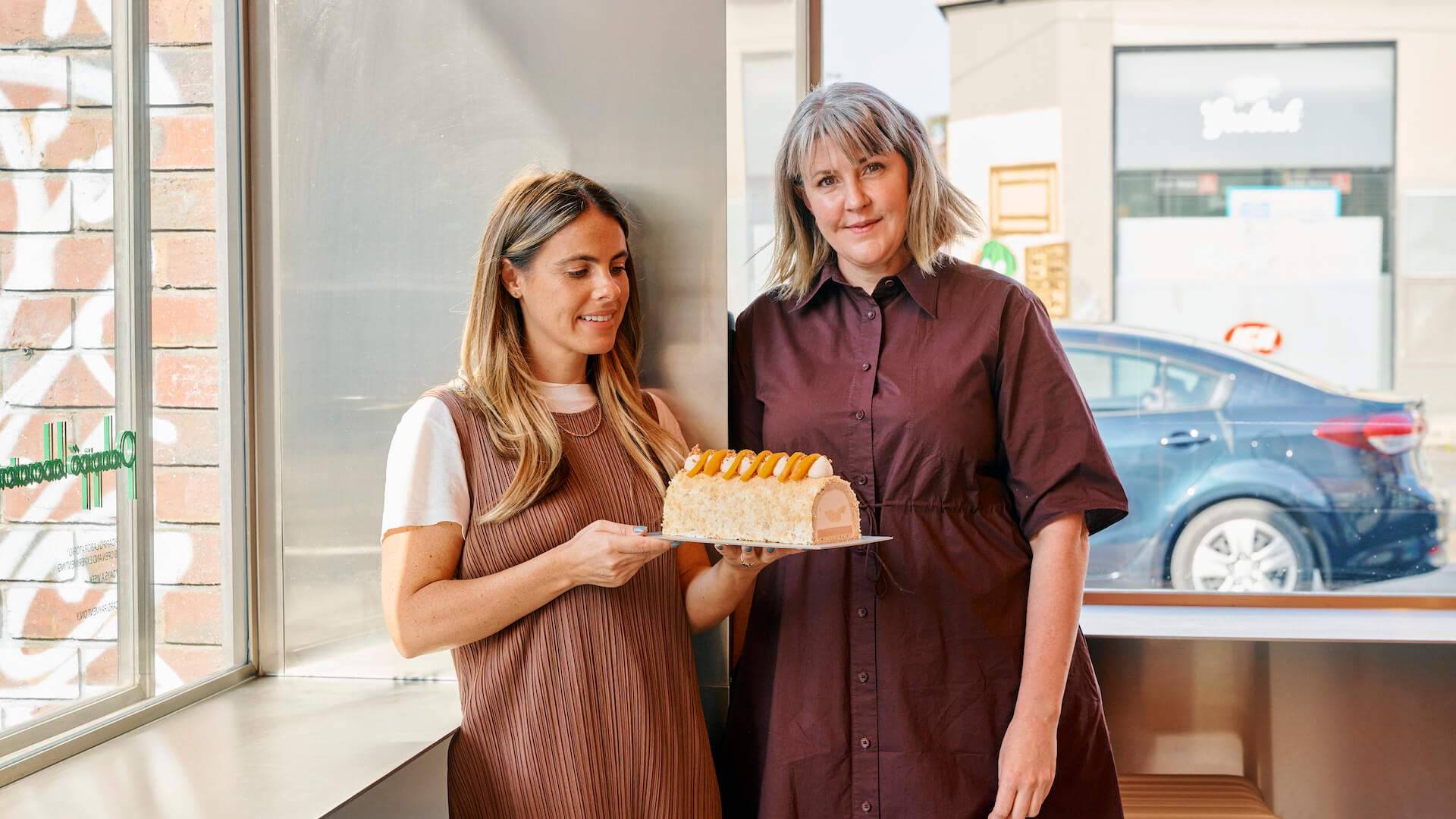 Pidapipo Teams Up With Beatrix Bakes on New Gelato Cake