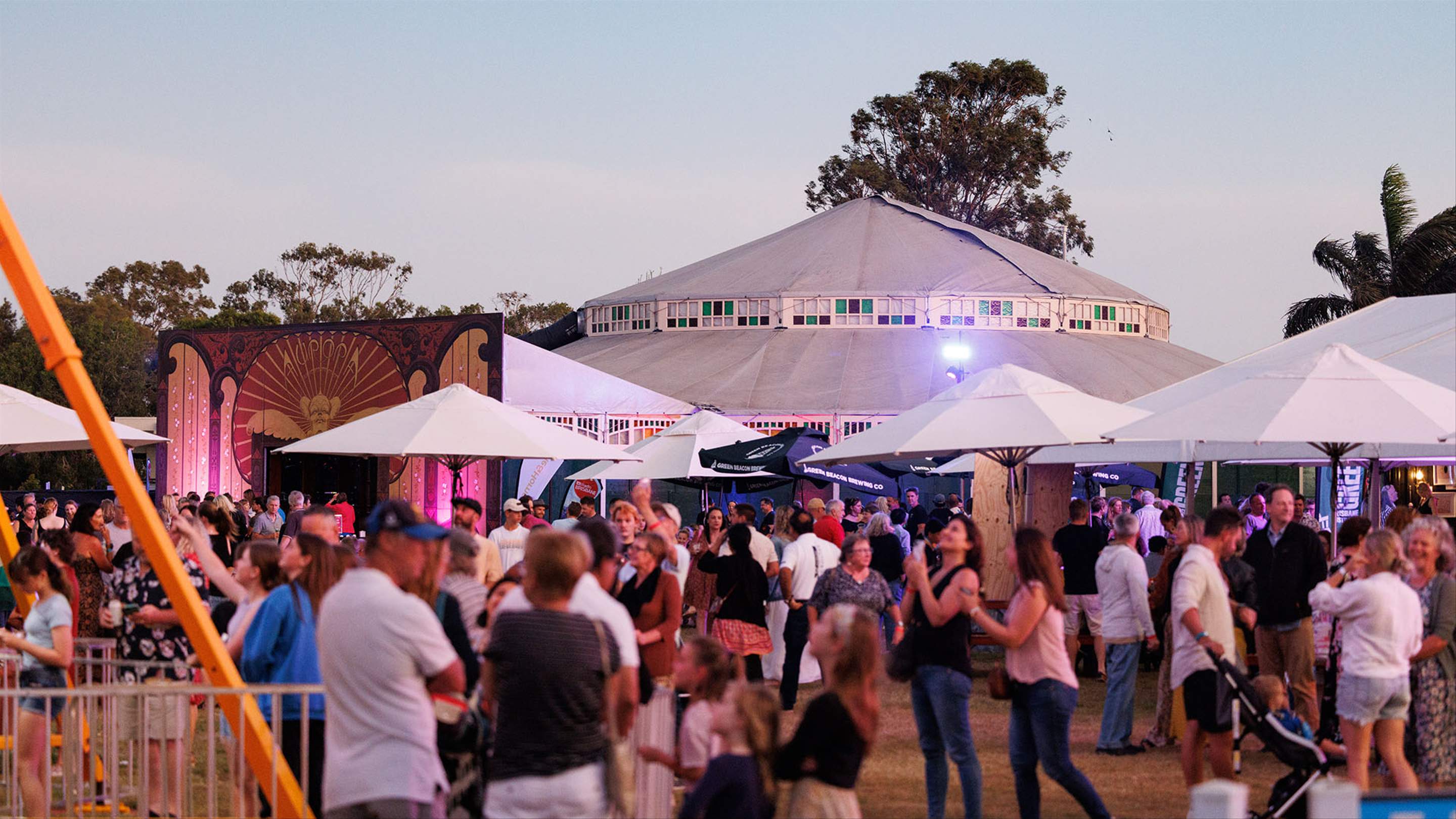 'Shrek'-Inspired Burlesque, ABBA Sing-Alongs, Daryl Braithwaite and a ...