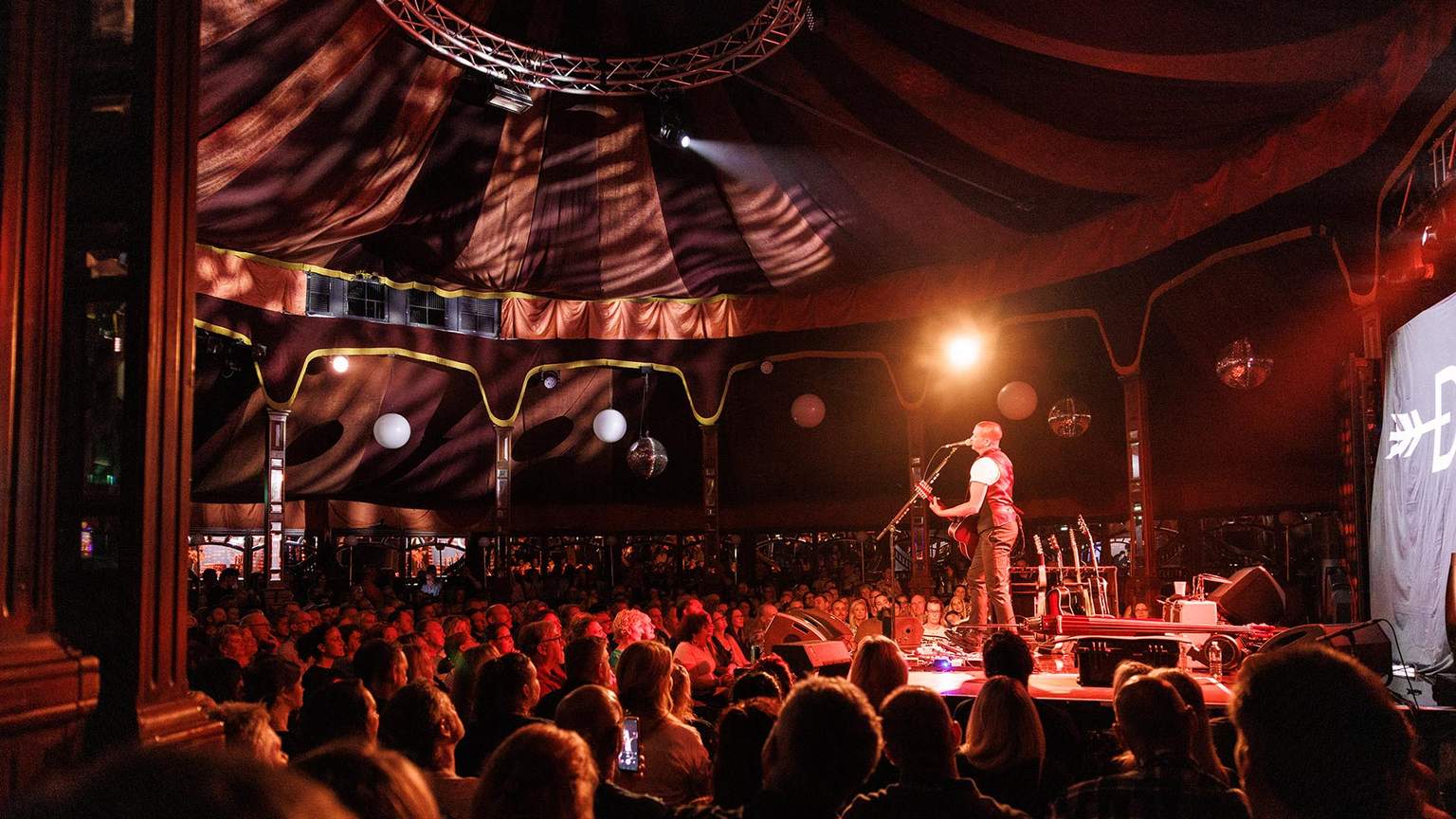 'Shrek'-Inspired Burlesque, ABBA Sing-Alongs, Daryl Braithwaite and a ...
