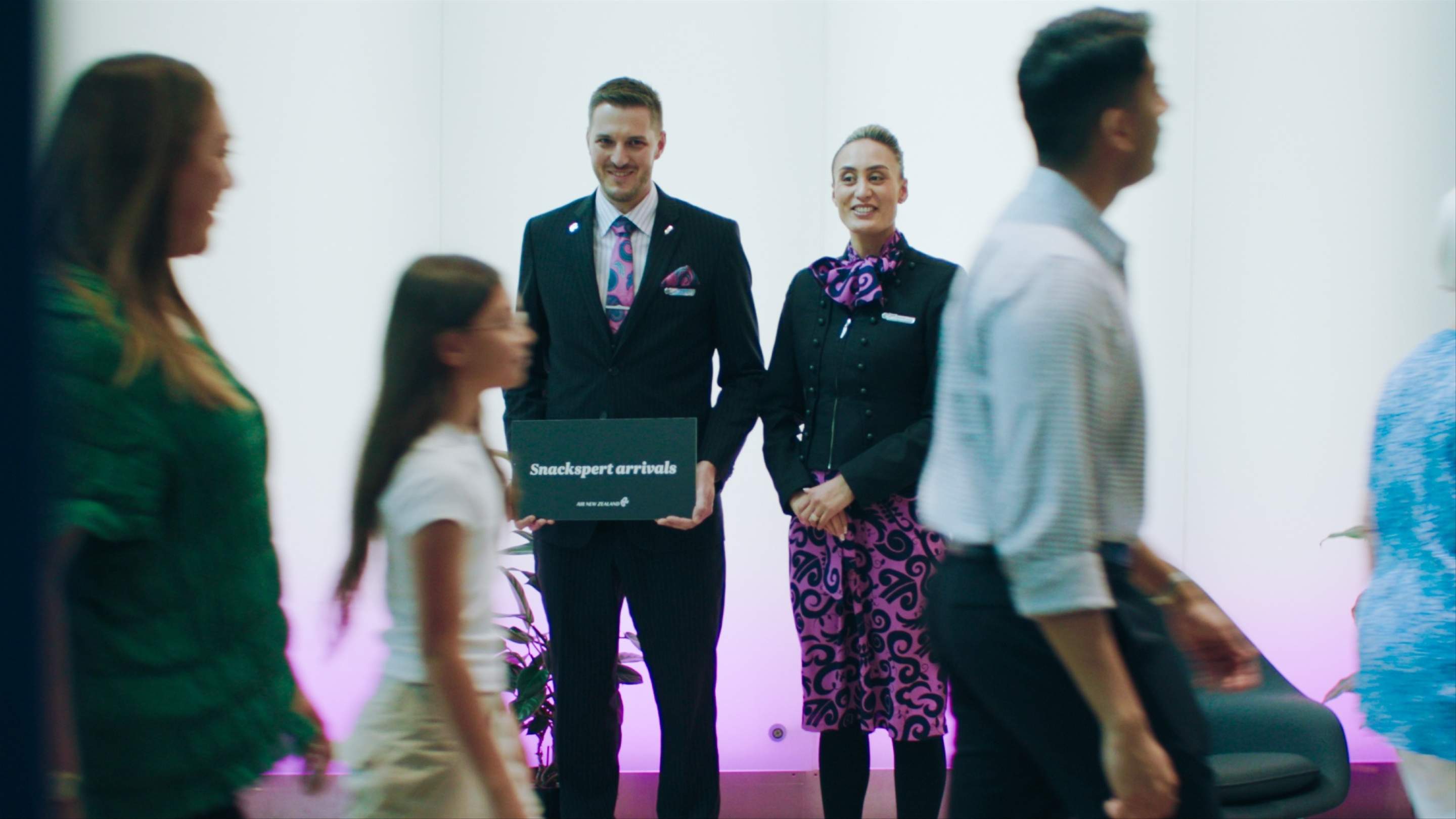 Air New Zealand's New In-Flight Snacks Include Kiwis' Favourite Cookie ...