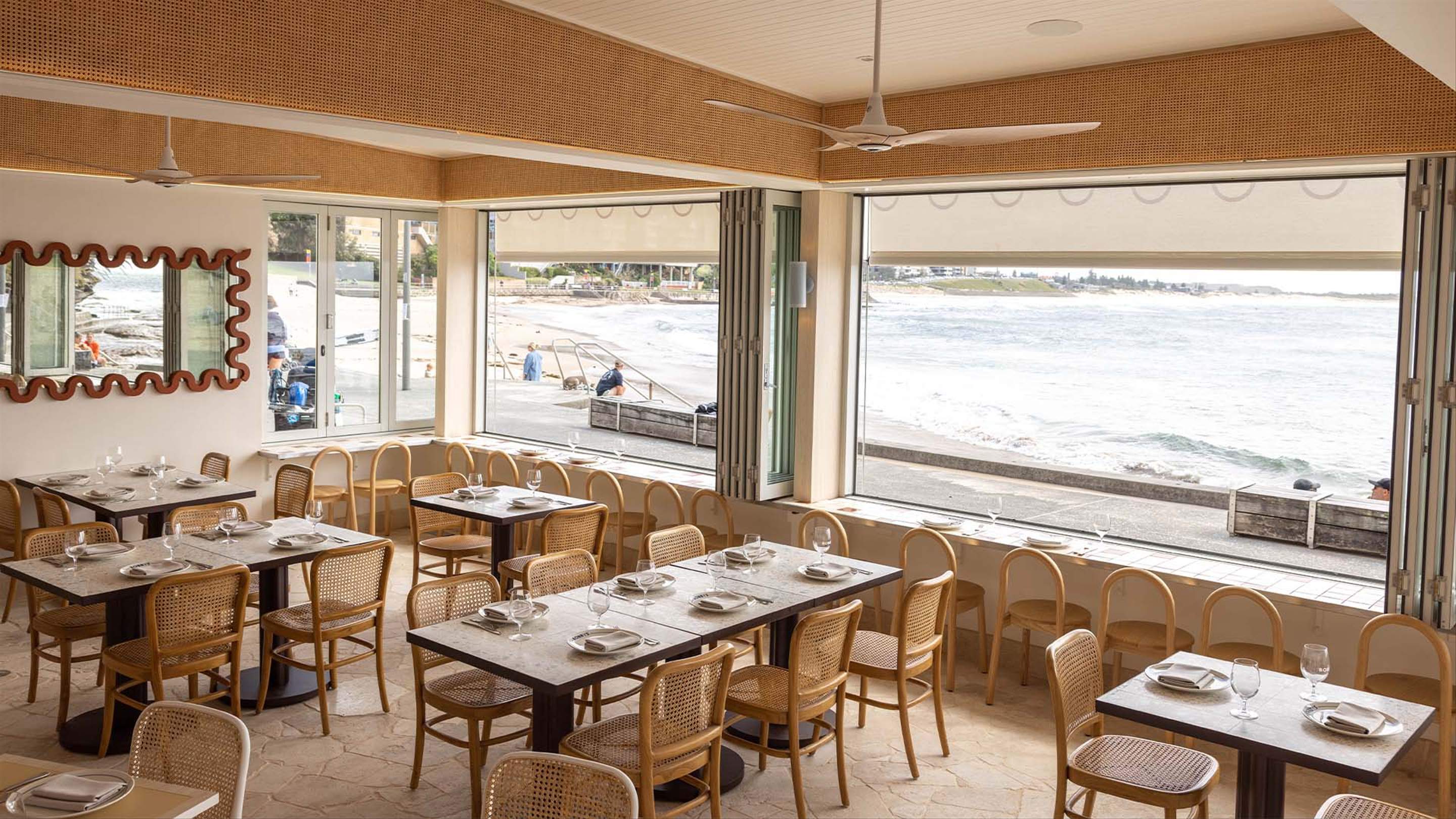 Bobbys Cronulla, Cronulla Review