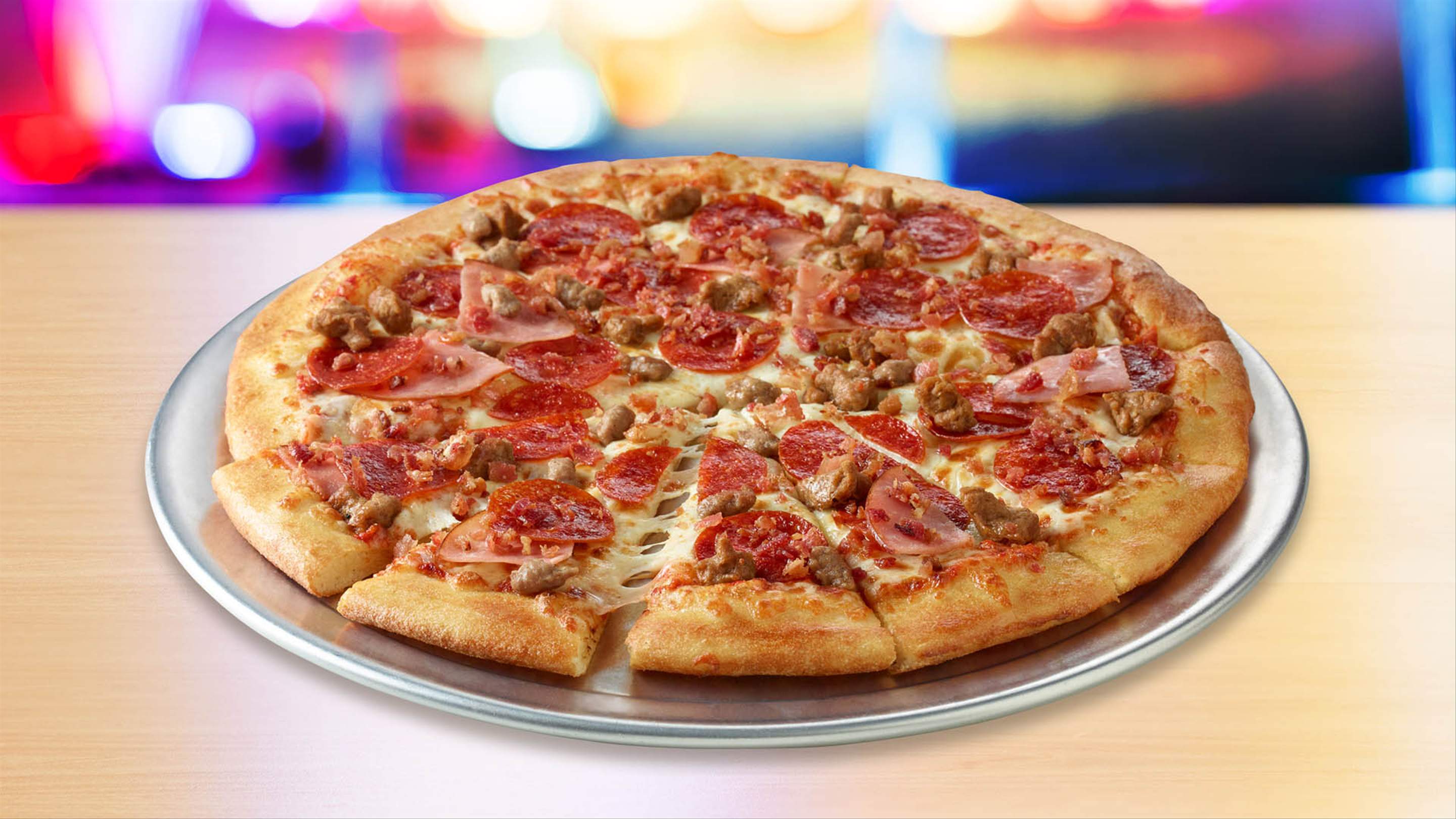 It's Official: Chuck E Cheese Is Bringing Its Pizzas and Arcade Games ...