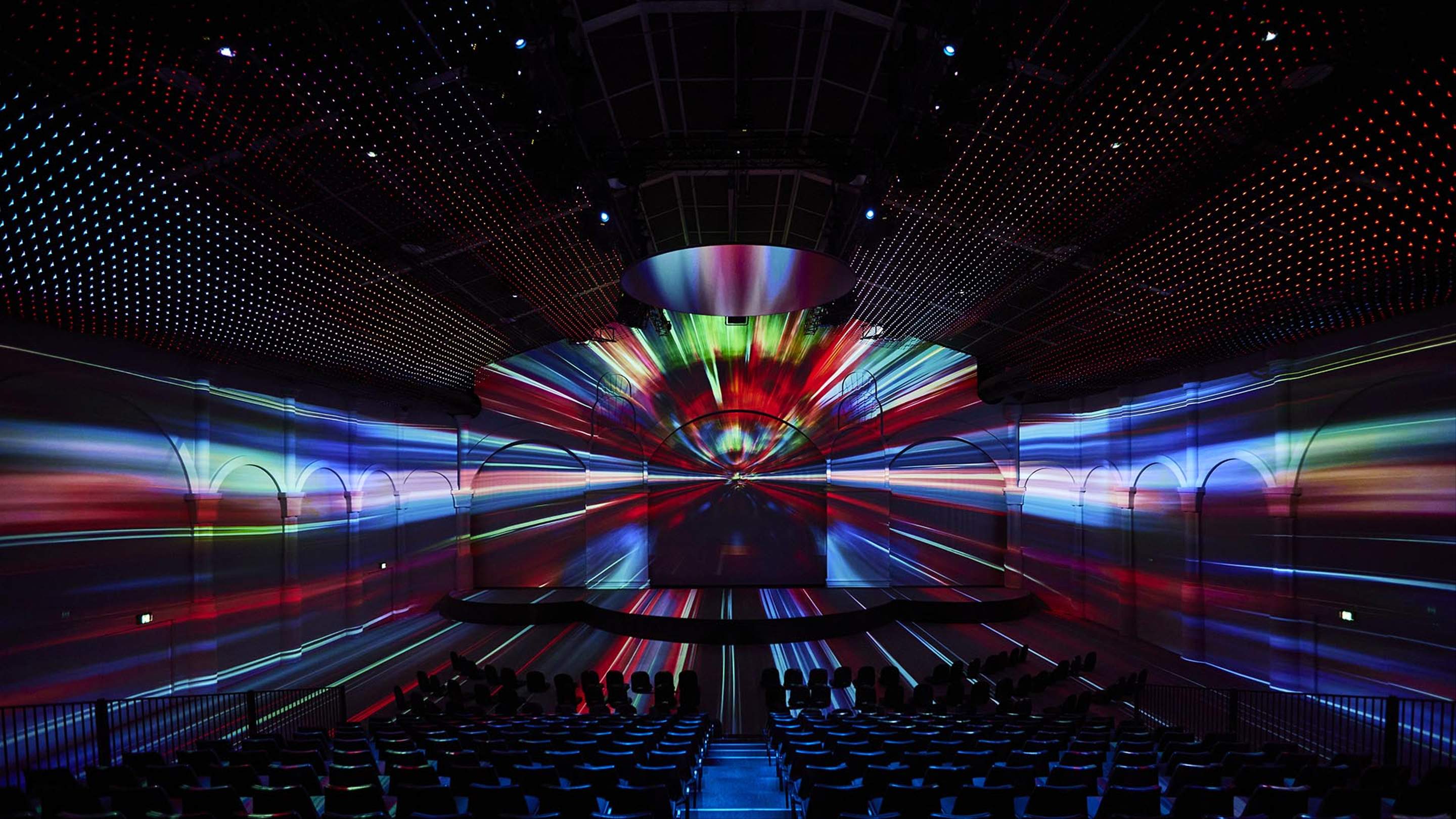 Now Open: 'Dream Circus' Is the Immersive Attraction Filling Luna Park ...