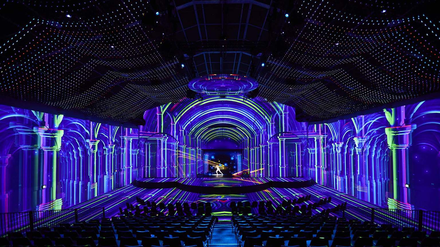 Now Open: 'Dream Circus' Is the Immersive Attraction Filling Luna Park ...