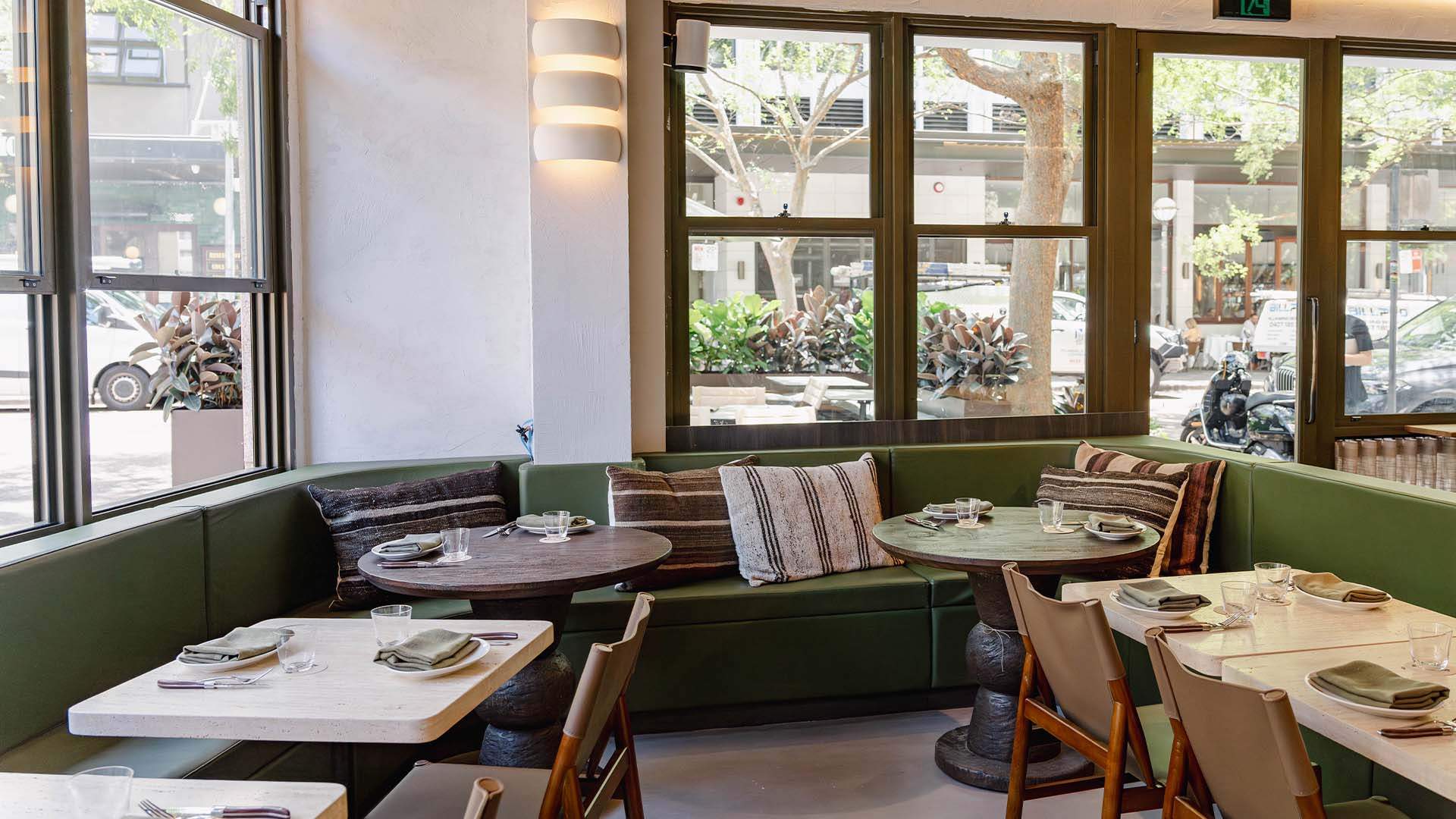 Bartiga, Double Bay Review