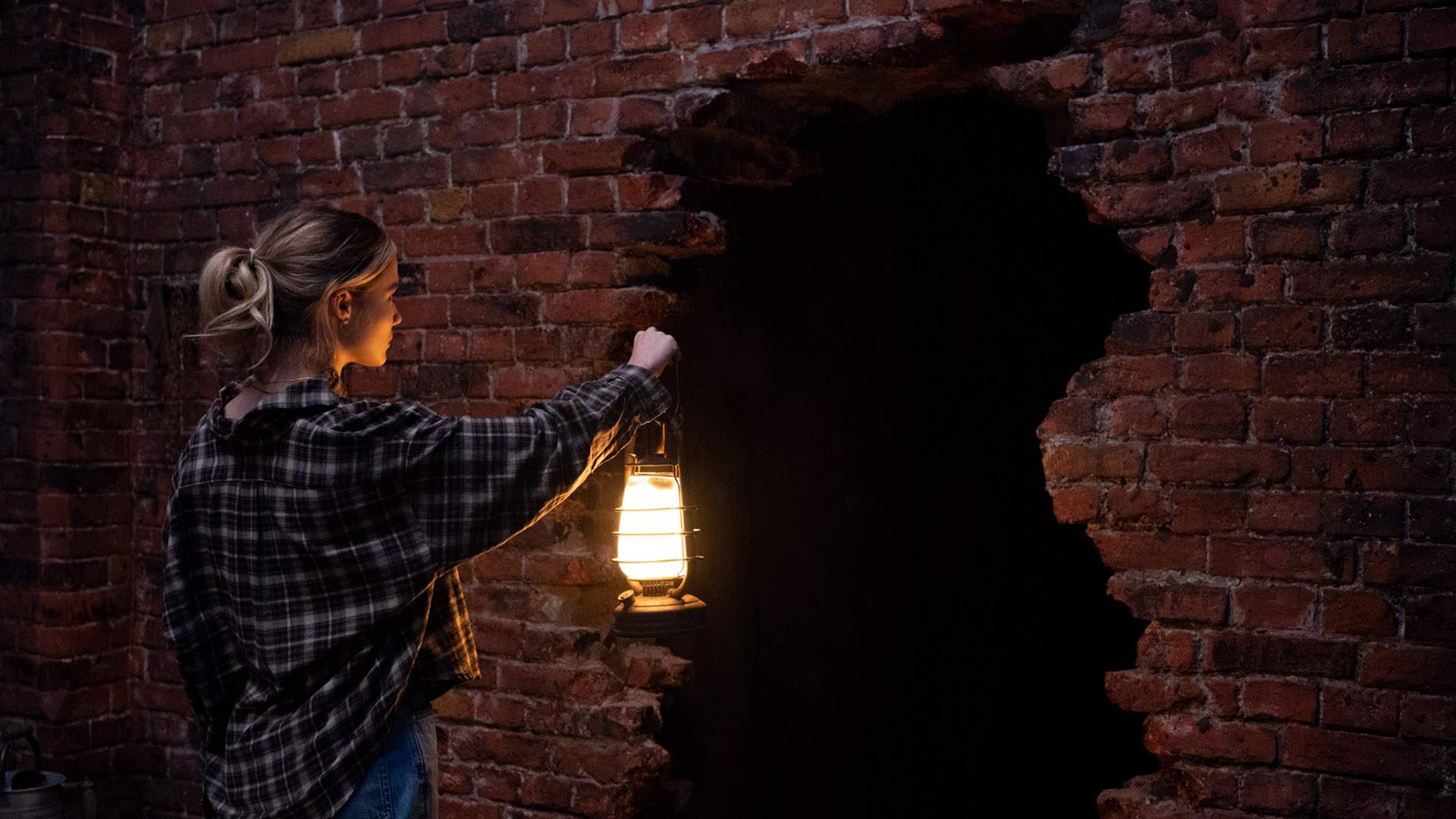 Review: Baghead - Concrete Playground