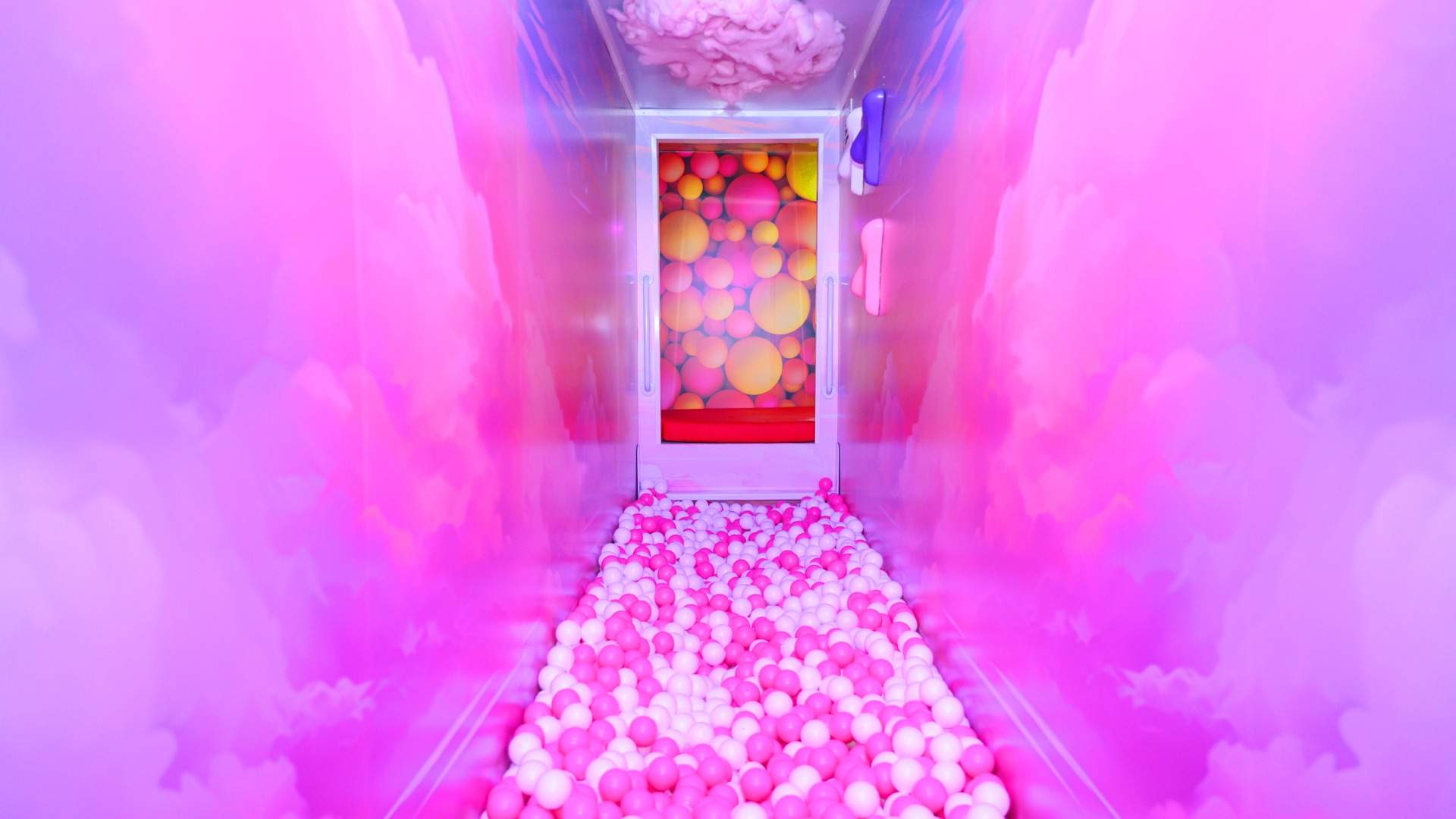 Odyssey Sensory Maze Is Auckland's Immersive New 19-Room Space to Get ...