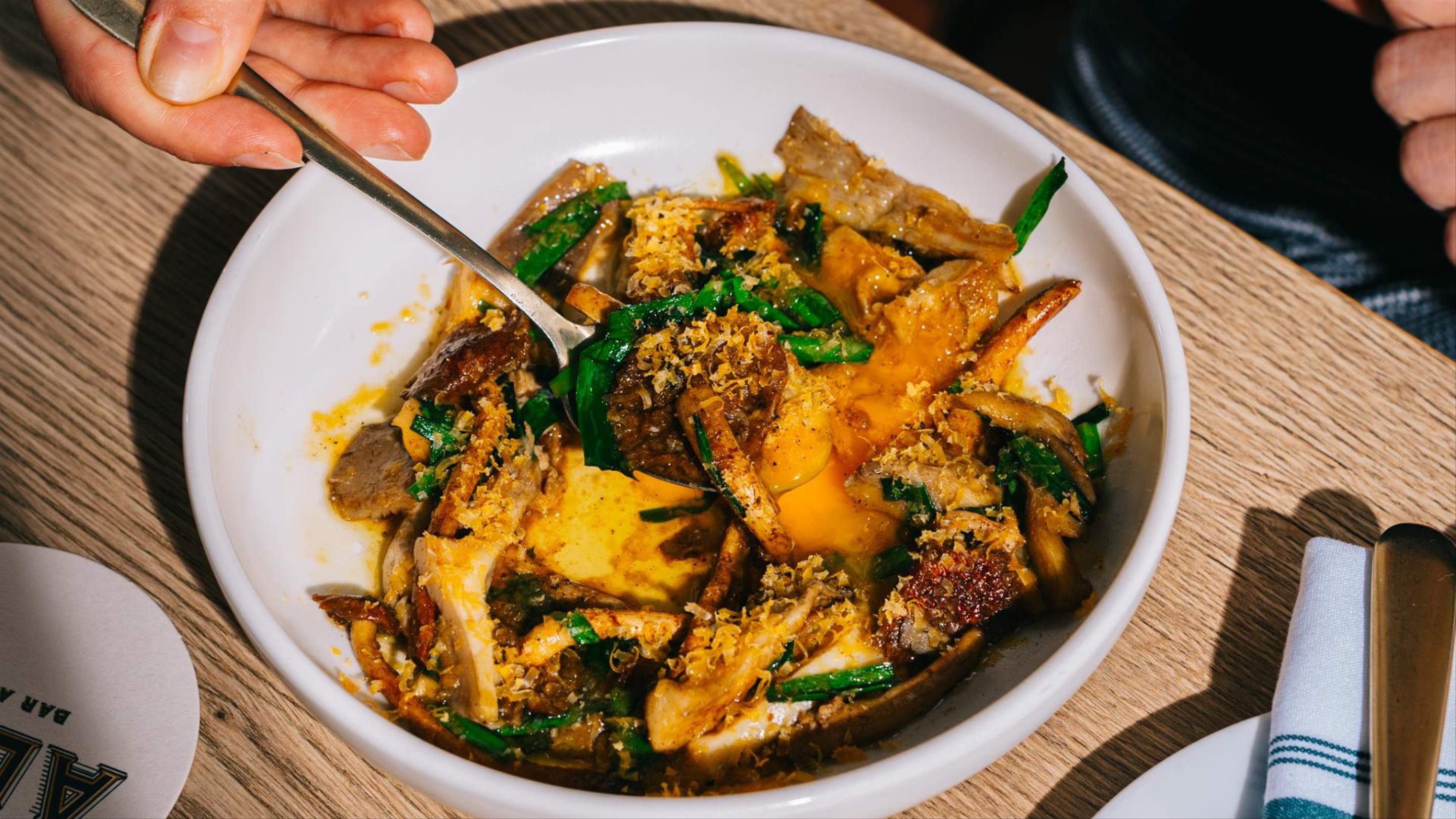 Alba Bar & Deli in Burnett Lane Has Poured Its Last Drinks and ...