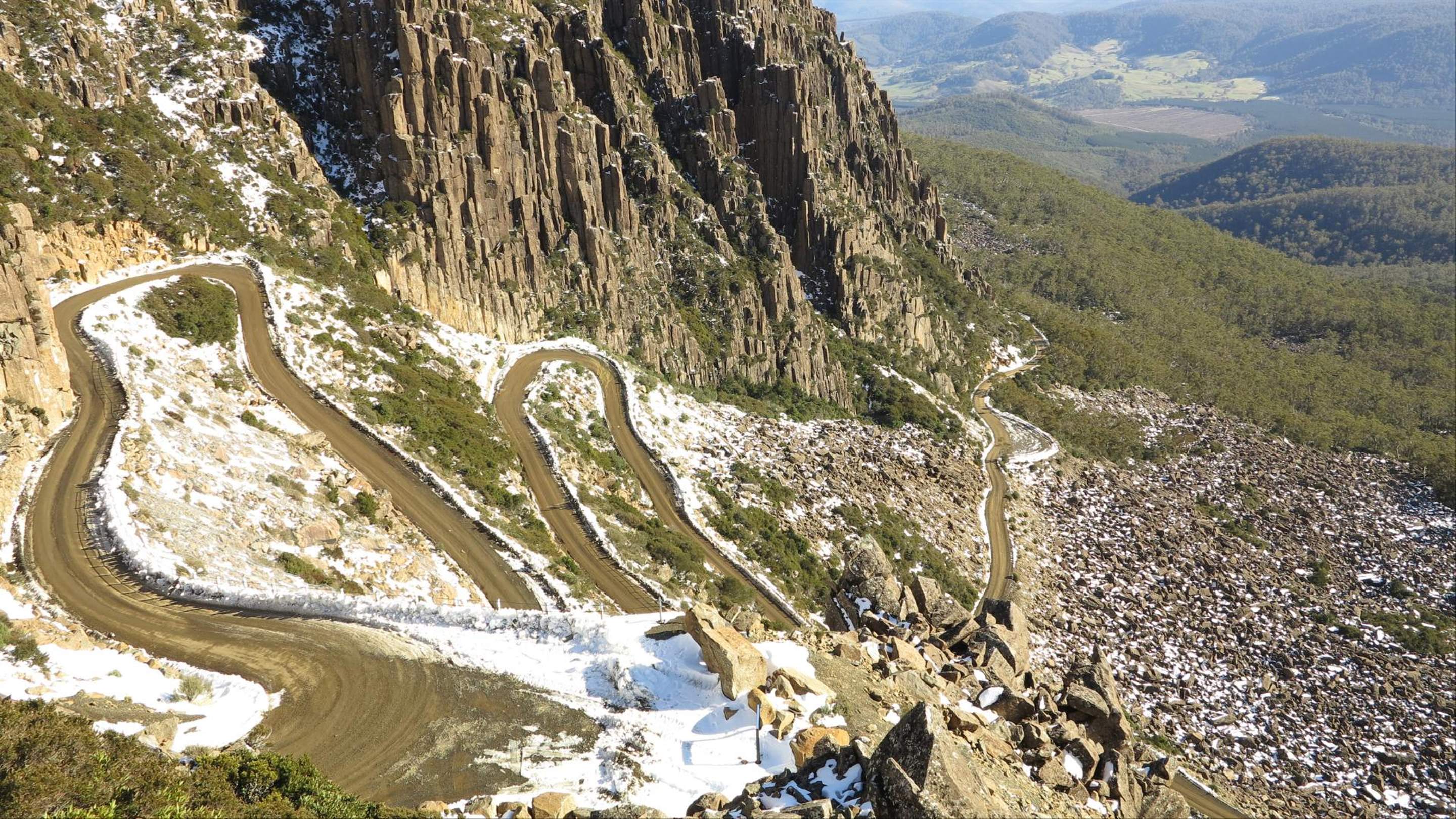 Lame But Legendary Attractions to Visit on Your Next Road Trip ...