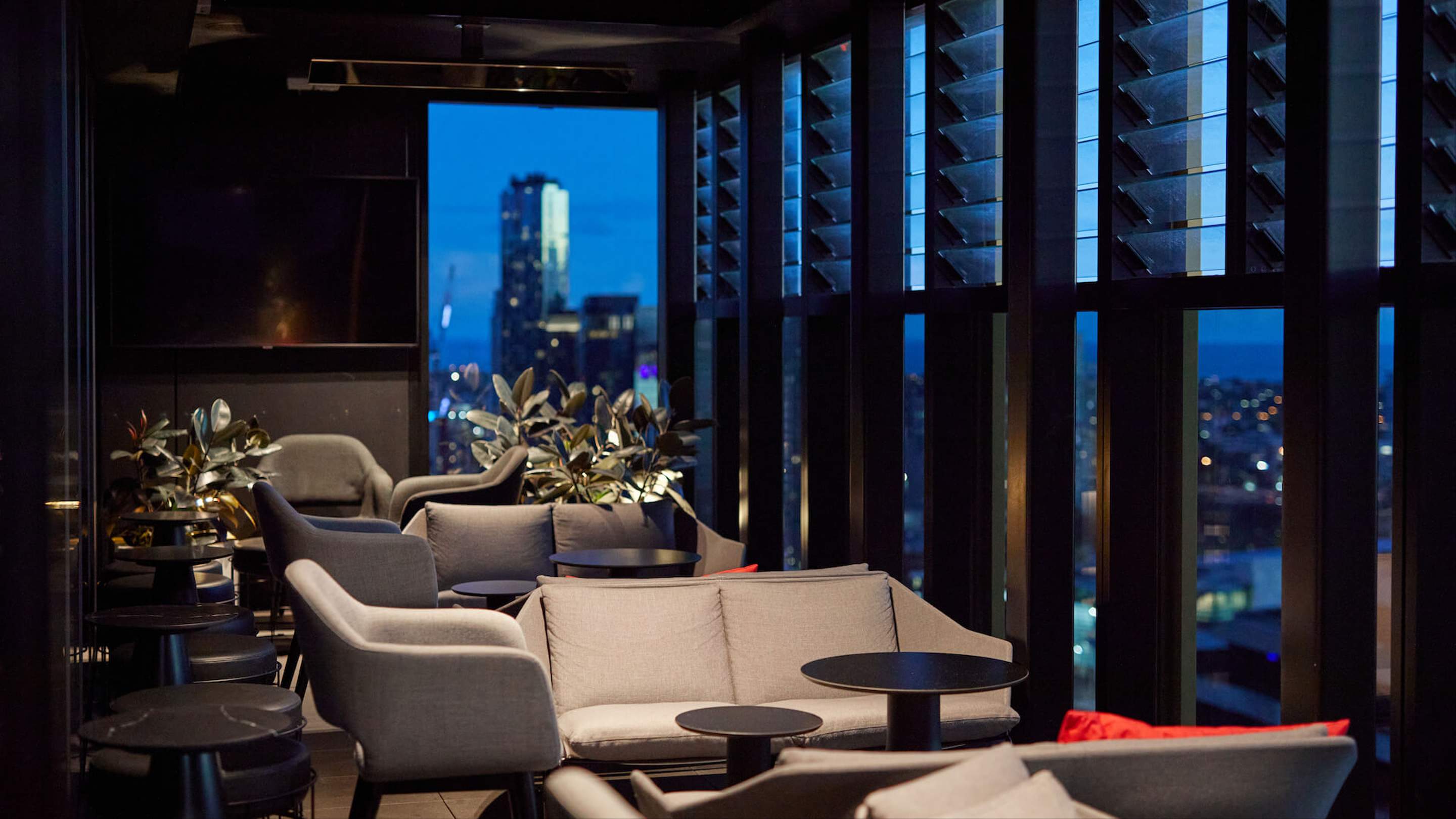 The Q, Melbourne Review