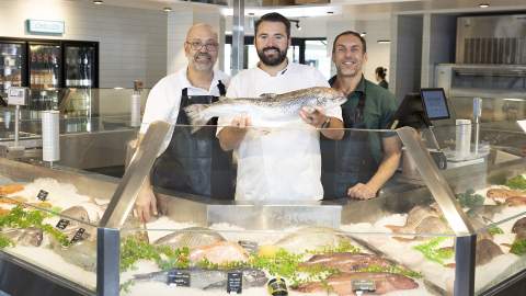 Now Open: New Farm Seafood Is Merthyr Village's New Fish-Slinging ...