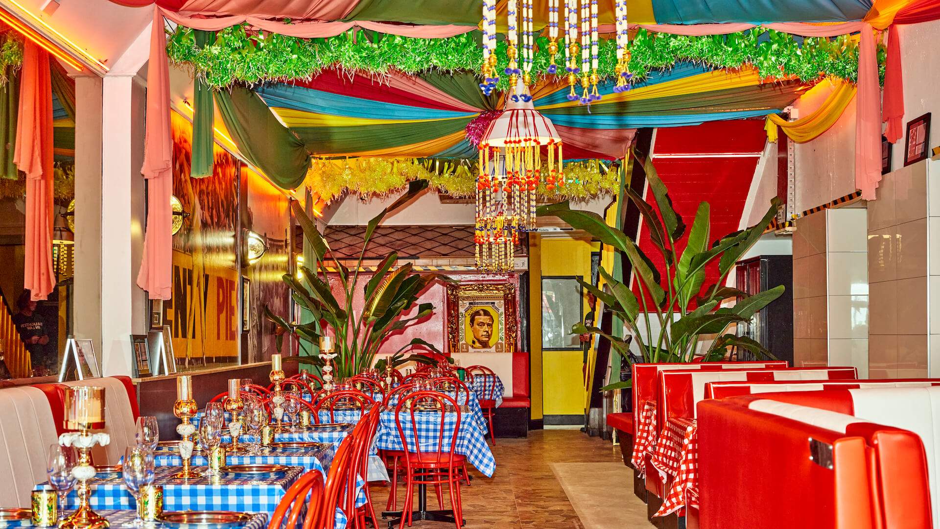 Bibi Ji, Carlton Review