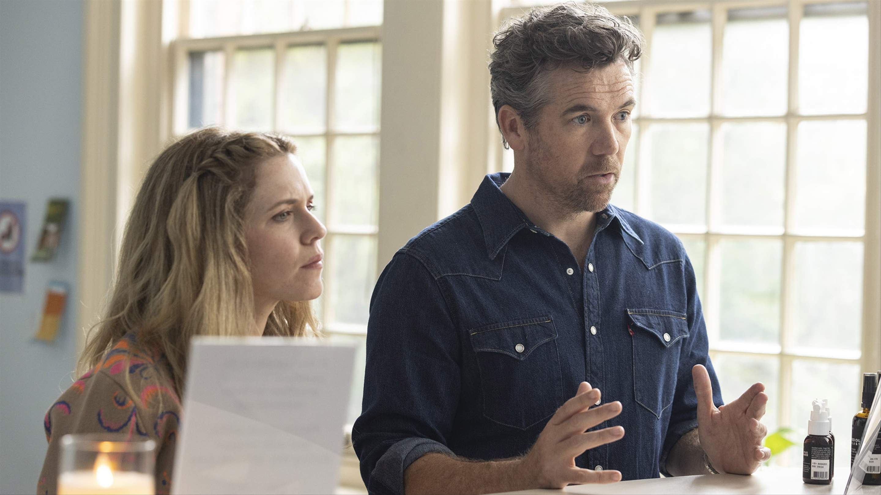 Same Delightful Dog-Adoring Rom-Com Sitcom, But with a Few New Tricks ...