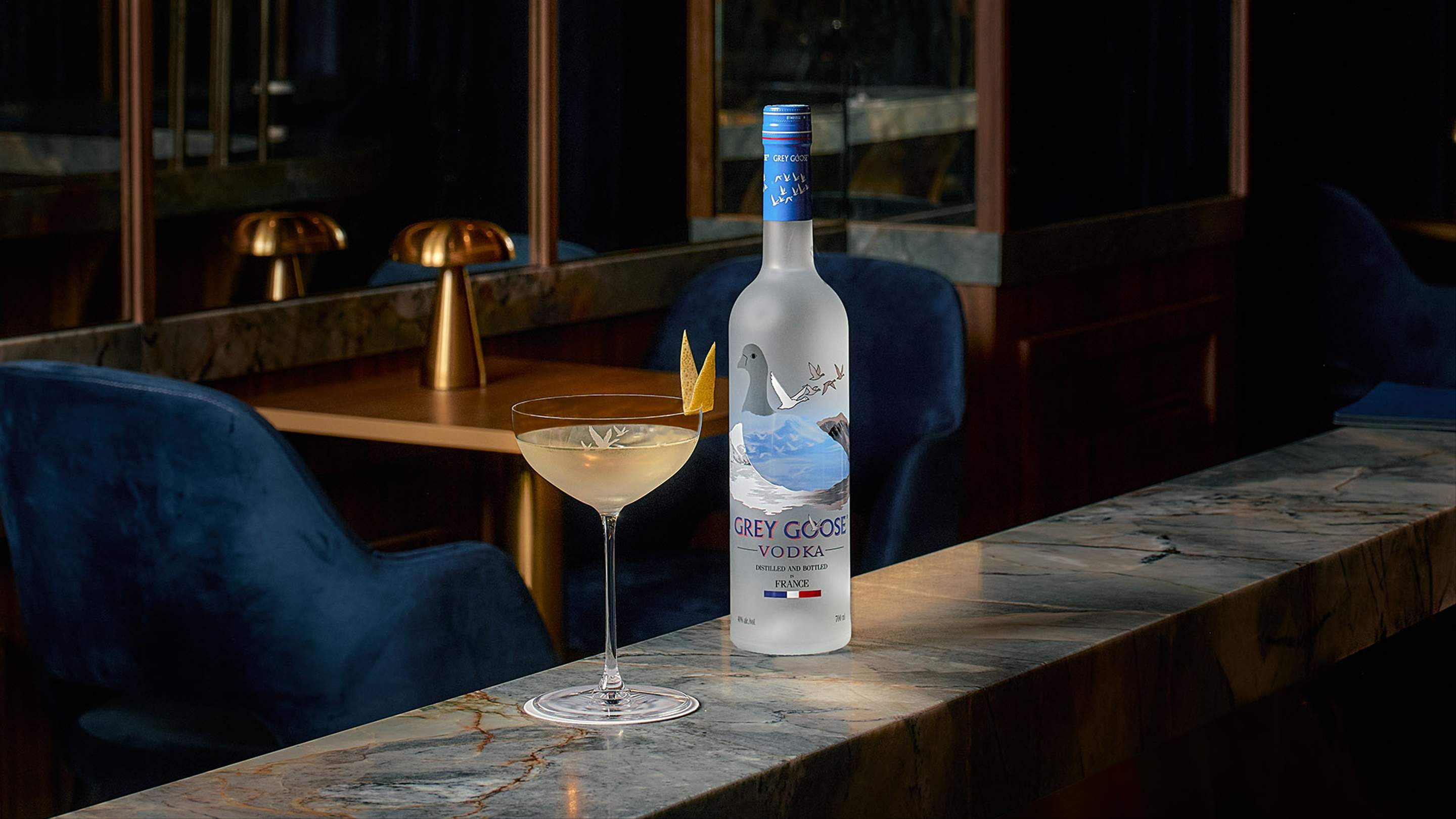 Le Martini Is the World's First-Ever Grey Goose Martini Bar — and It's ...