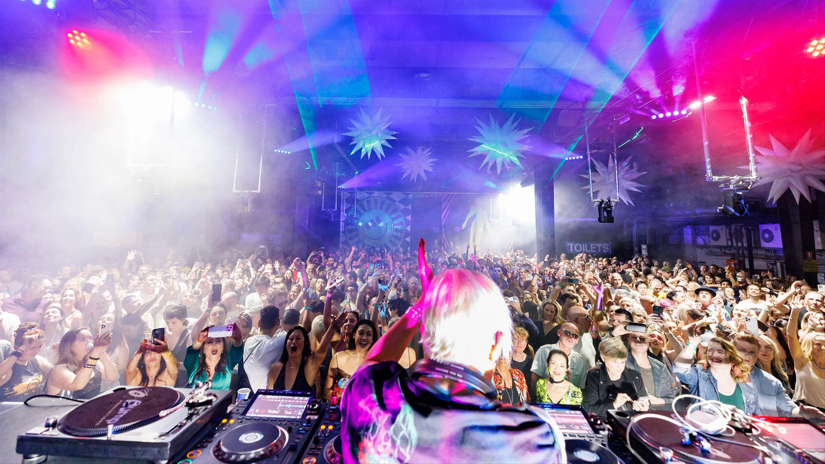 Rave Alert: Ministry of Sound's Massive 90s and 00s Parties Are Touring ...