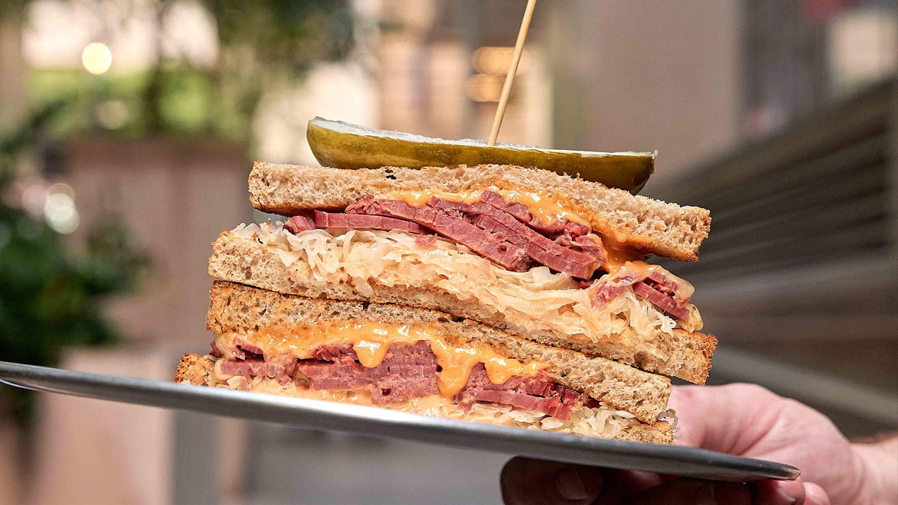 Coming Soon: Dumbo Is Portside's New Burger Bar From the Red Hook Crew ...