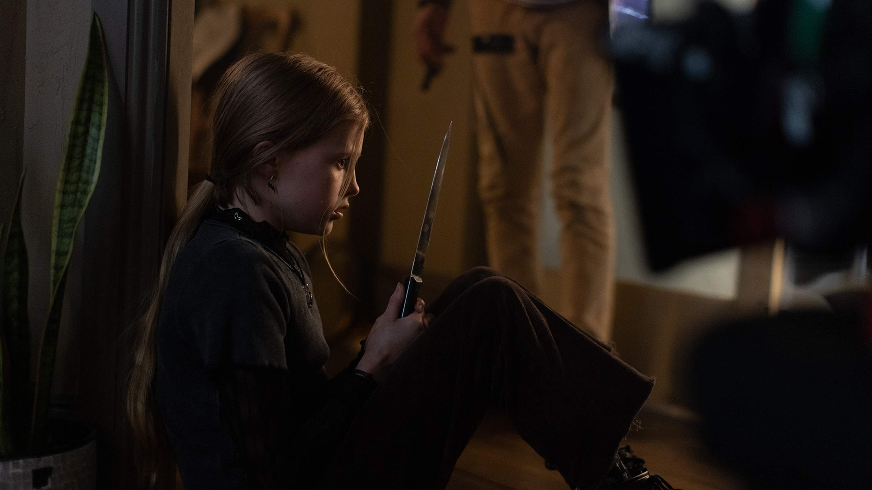 Tackling Your Own Arachnophobia by Making a Giant Spider Creature Feature: Kiah Roache-Turner ...