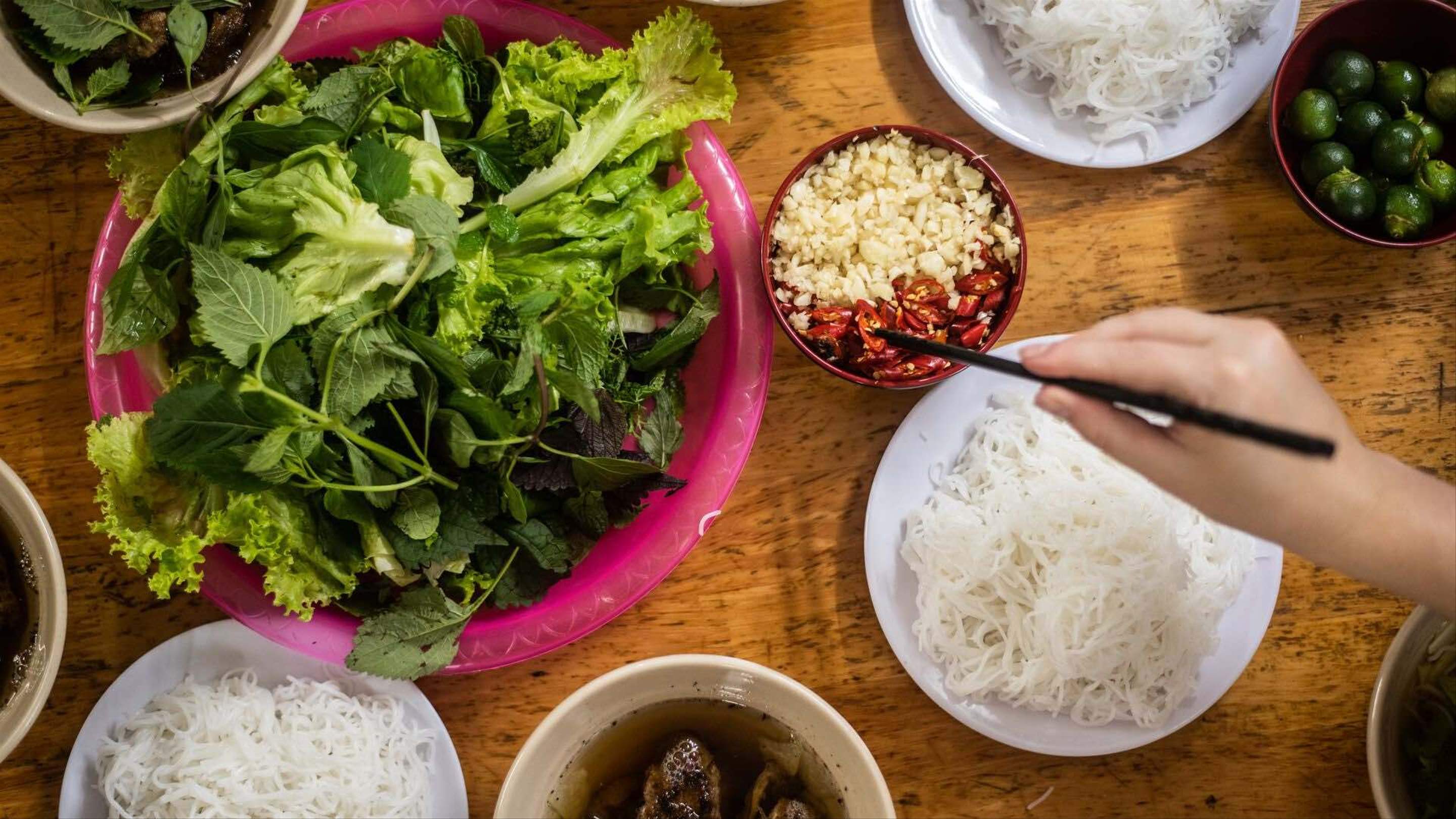 Taste Your Way Around Asia with These Incredible Food Tours - Concrete ...