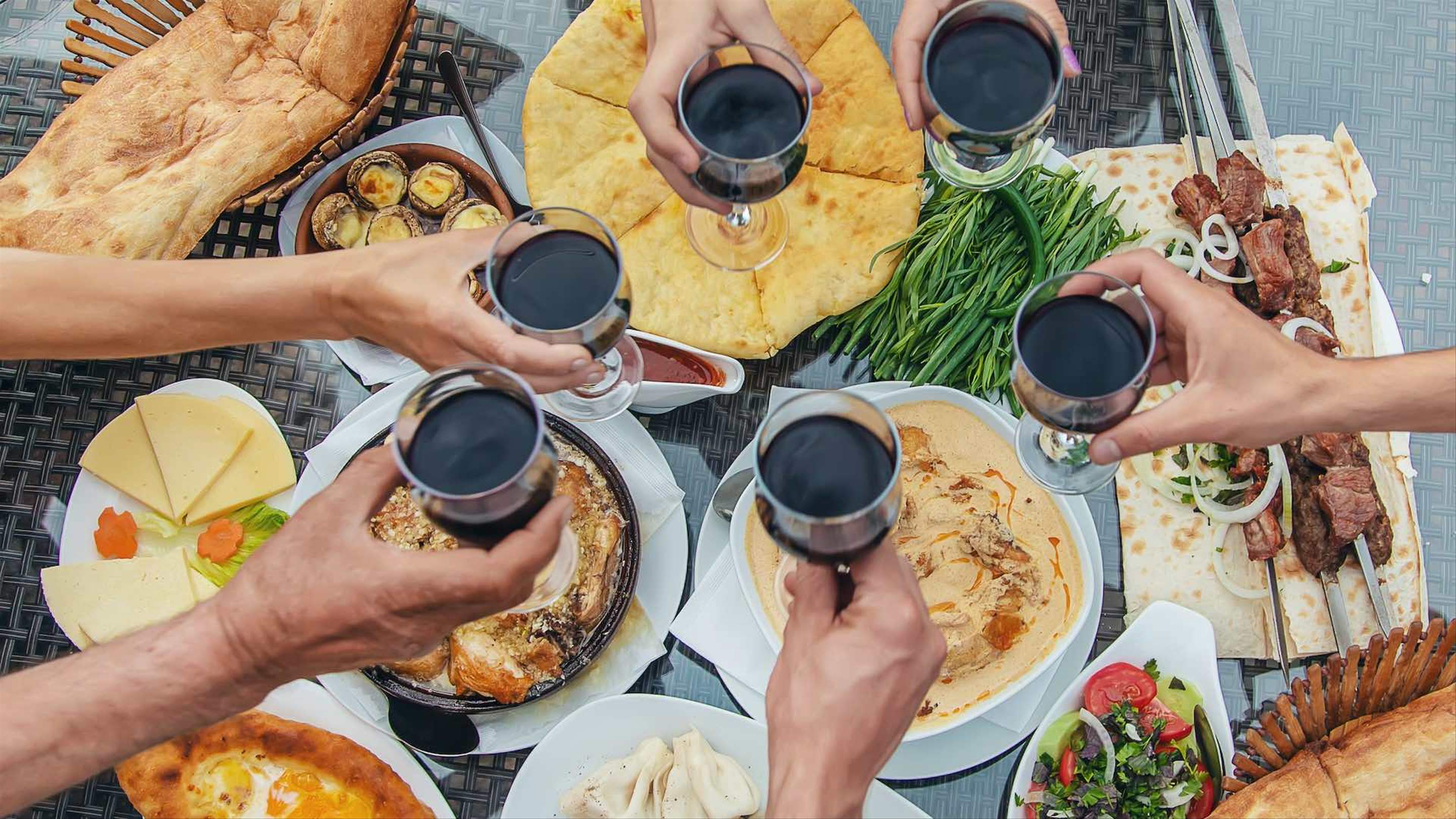 Taste Your Way Around Asia with These Incredible Food Tours - Concrete ...