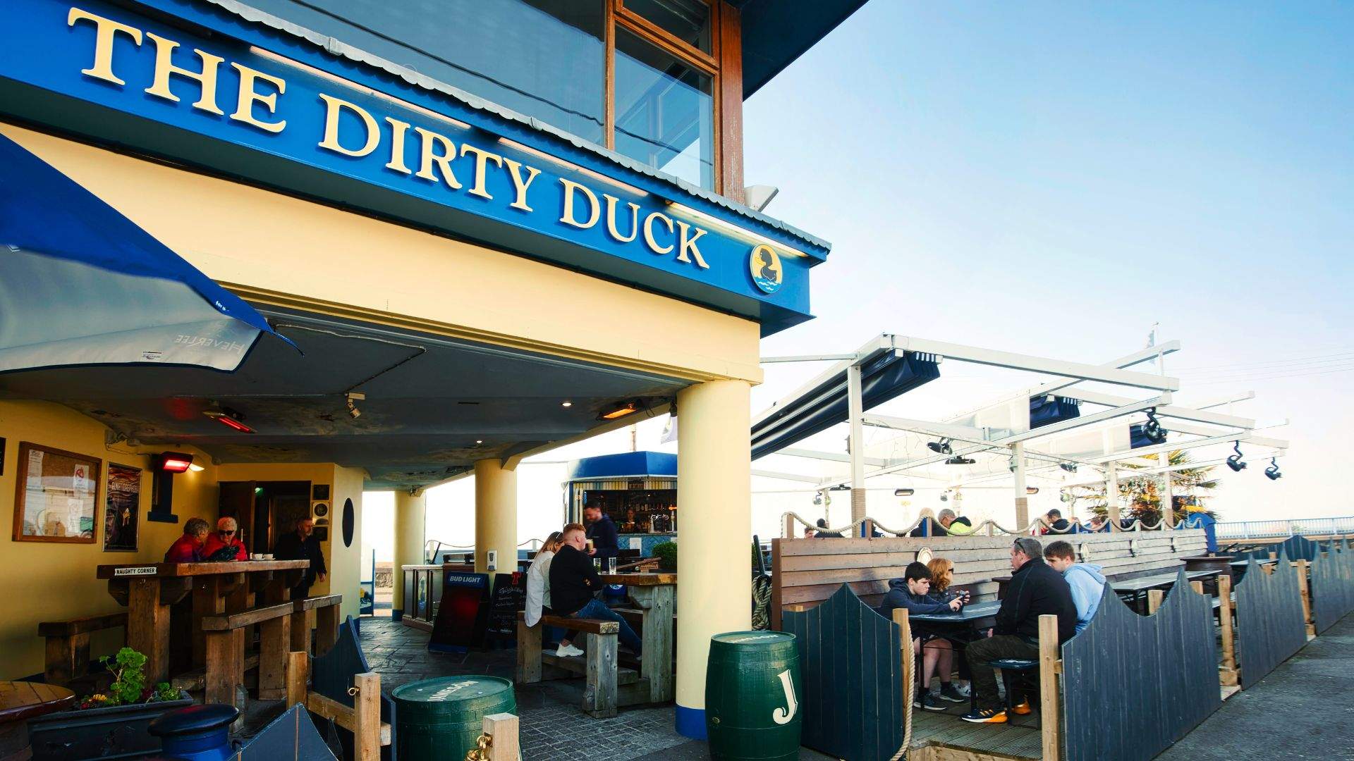 The Dirty Duck Alehouse, Holywood Review