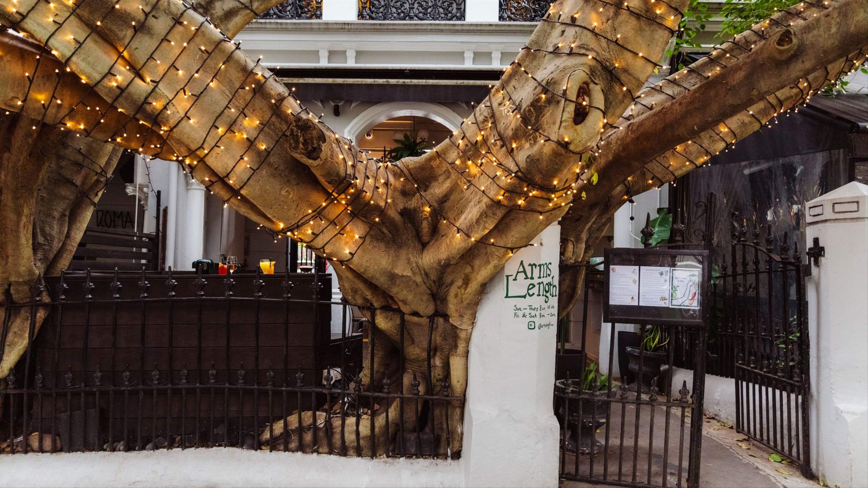 Arms Length, Potts Point Review