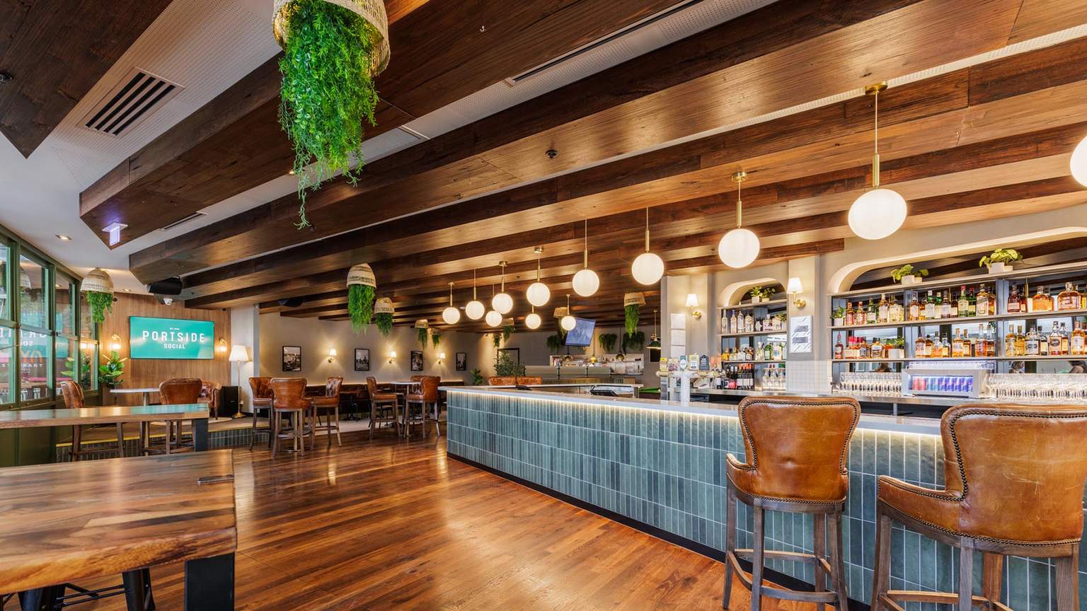 Portside Social, Hamilton Review