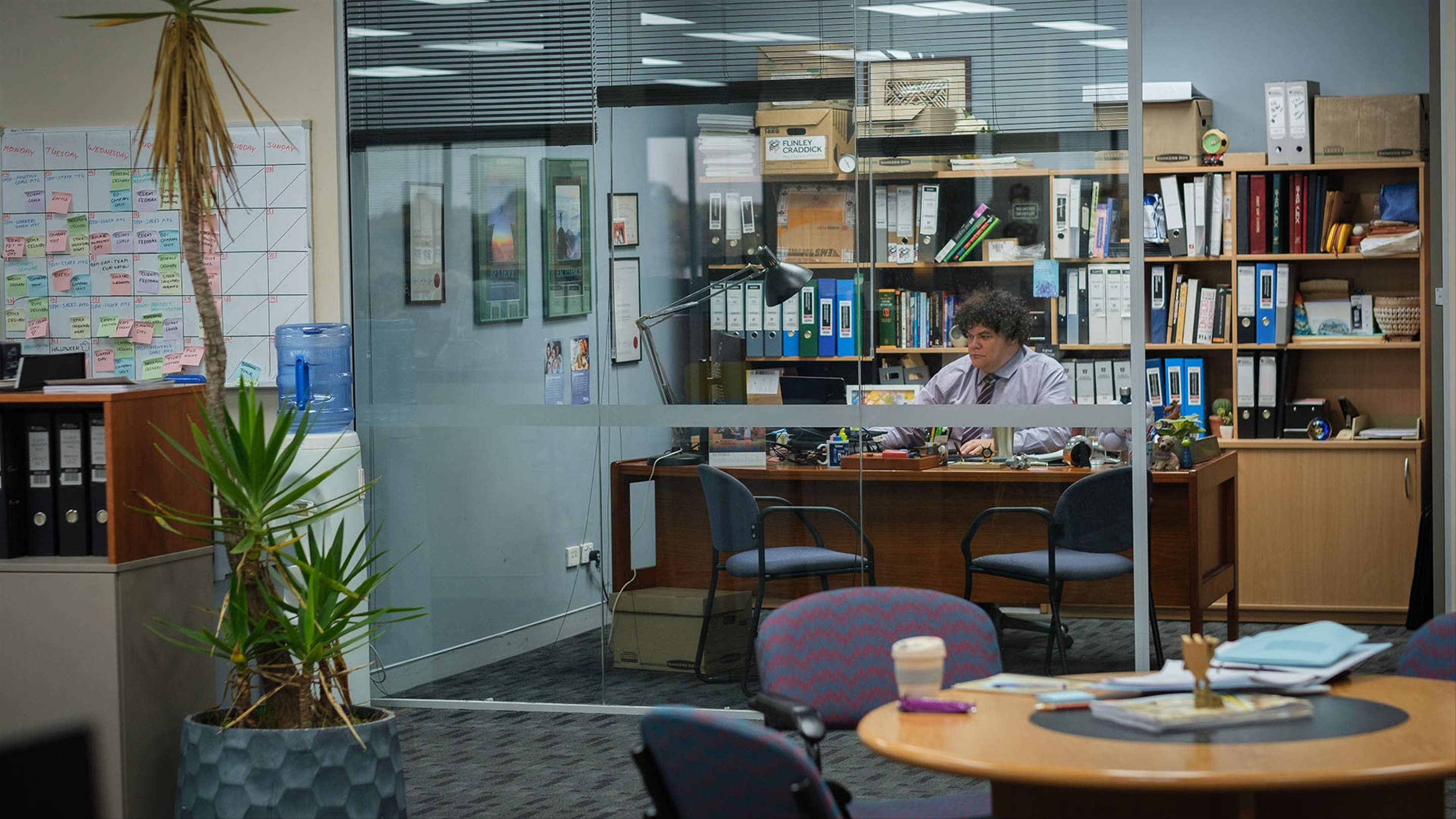 The Trailer for Prime Video's Australian Version of 'The Office' Introduces a New Chaotic ...