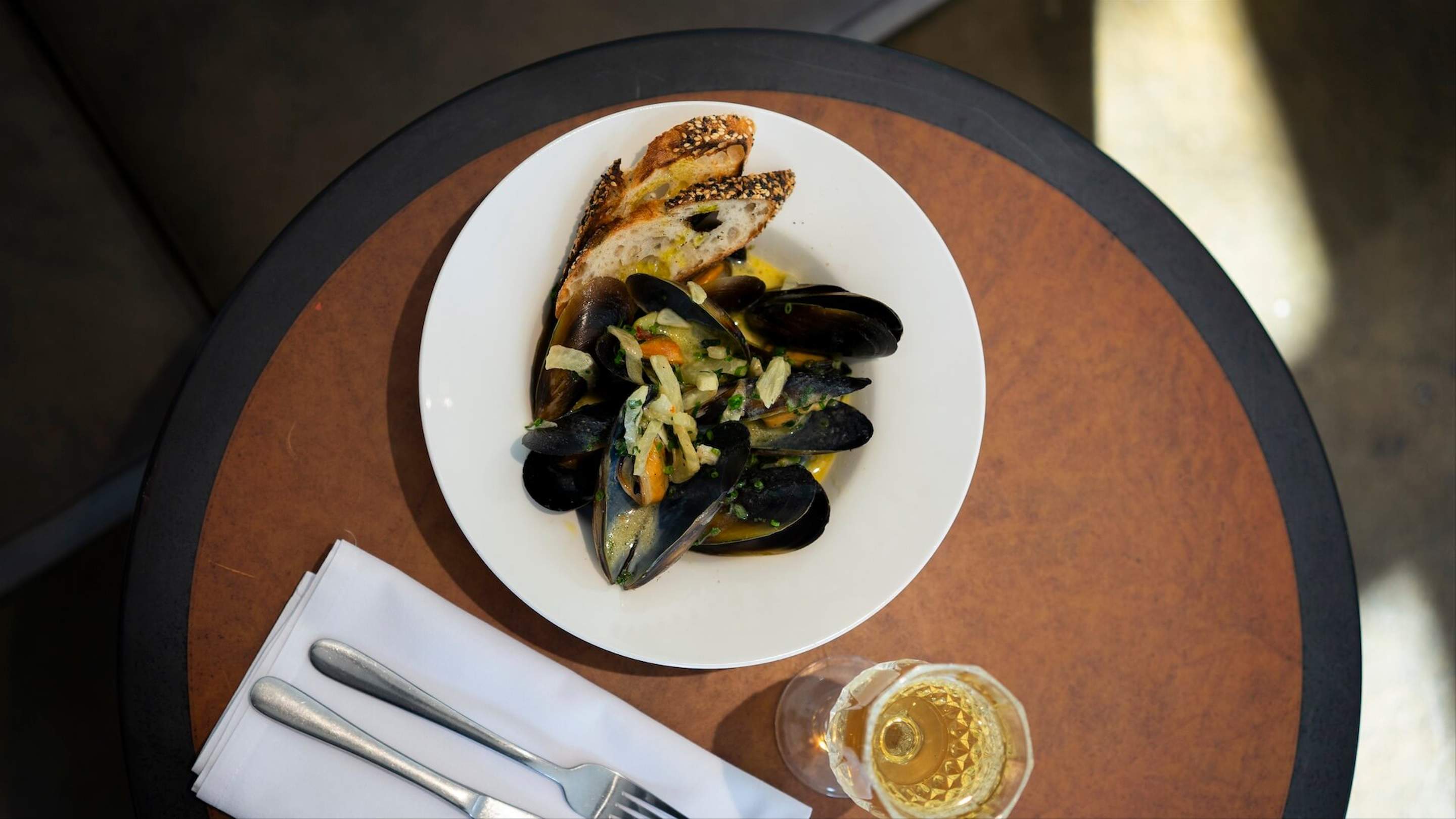 Kirbie Is Giving Effortlessly Cool Wine Bar Energy in South Melbourne