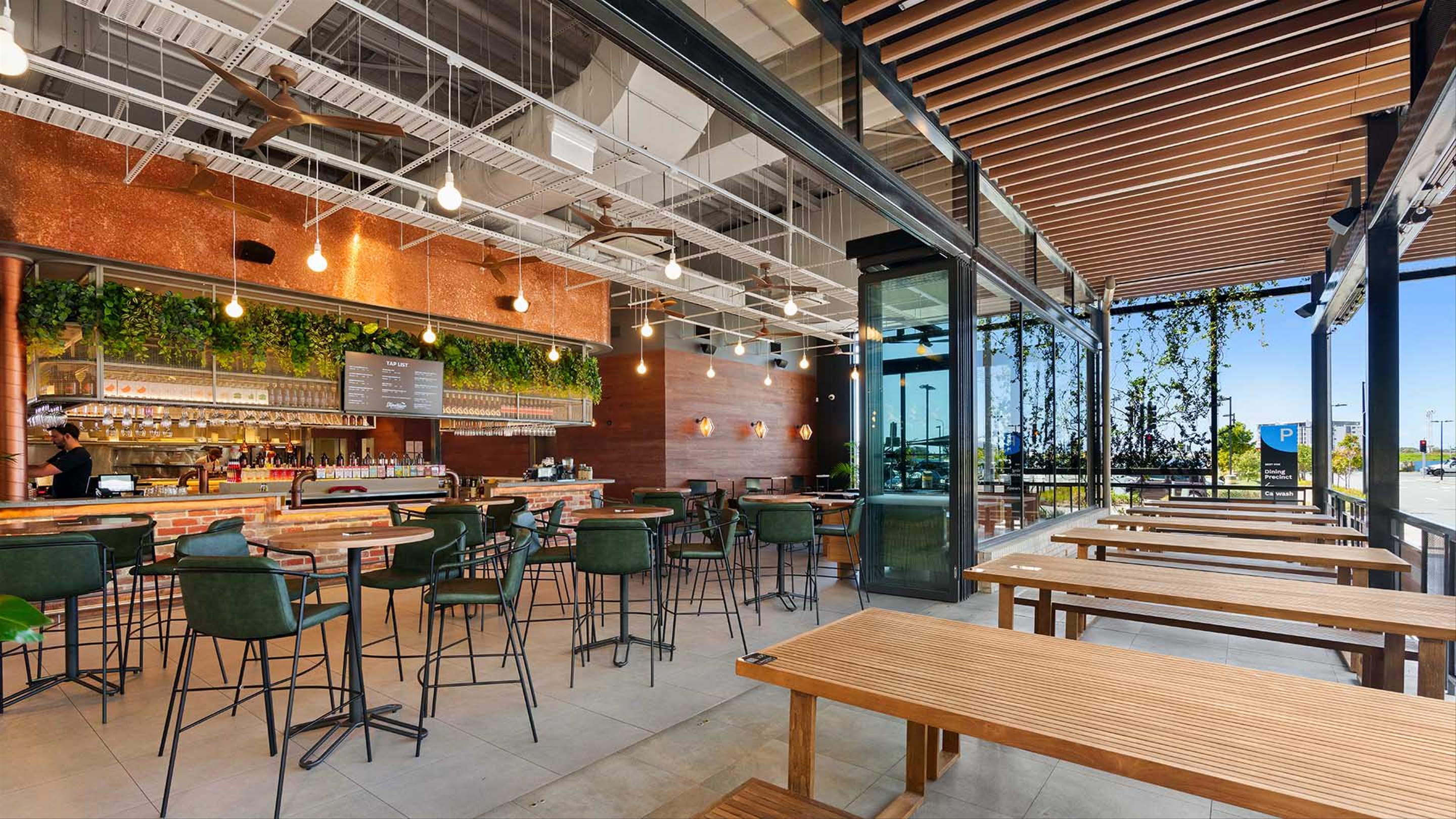 Slipstream Brewing Social House, Birtinya Review