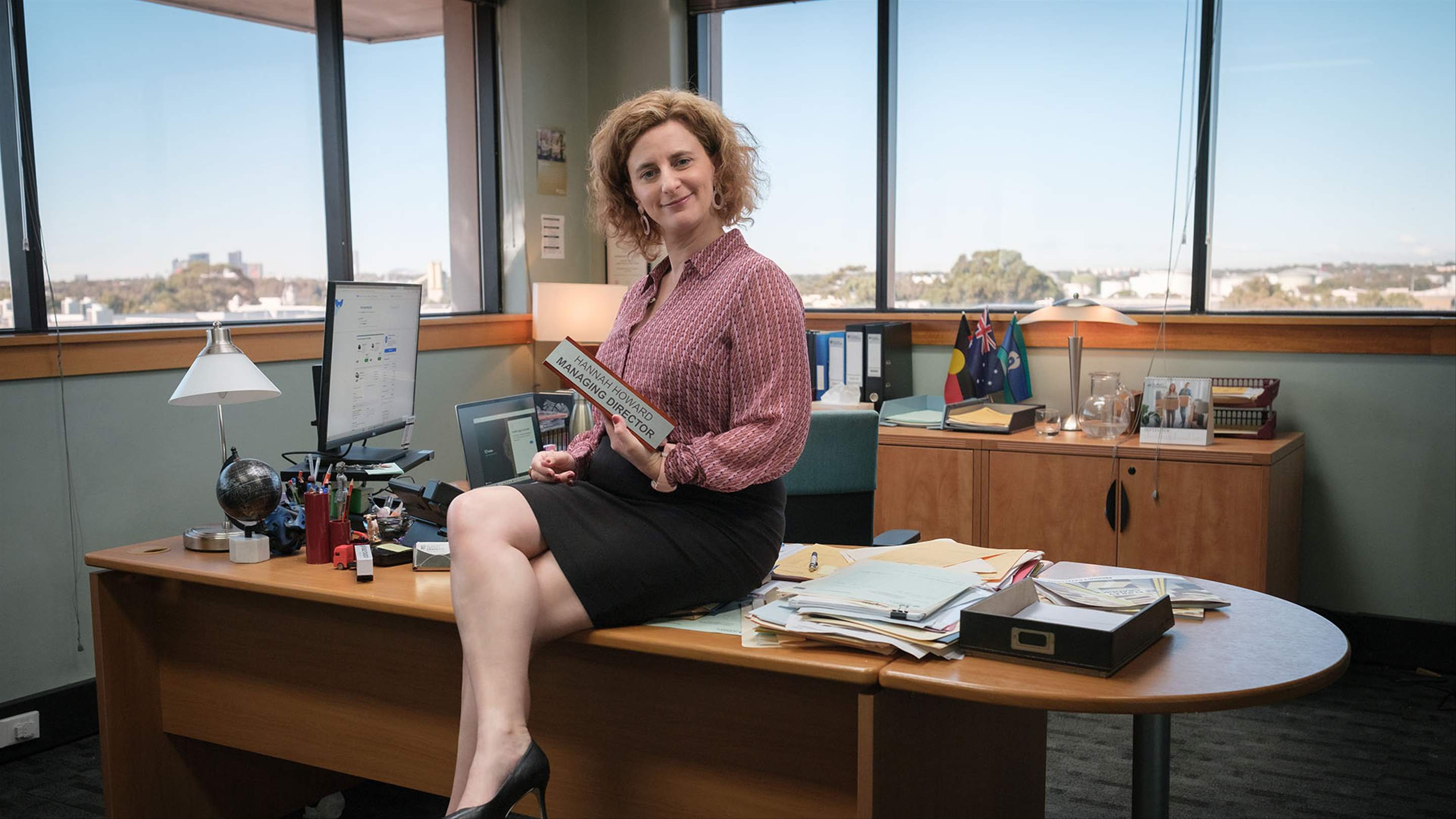 Awkward Workplace Antics, Chaotic Colleagues and Cringey Bosses ...