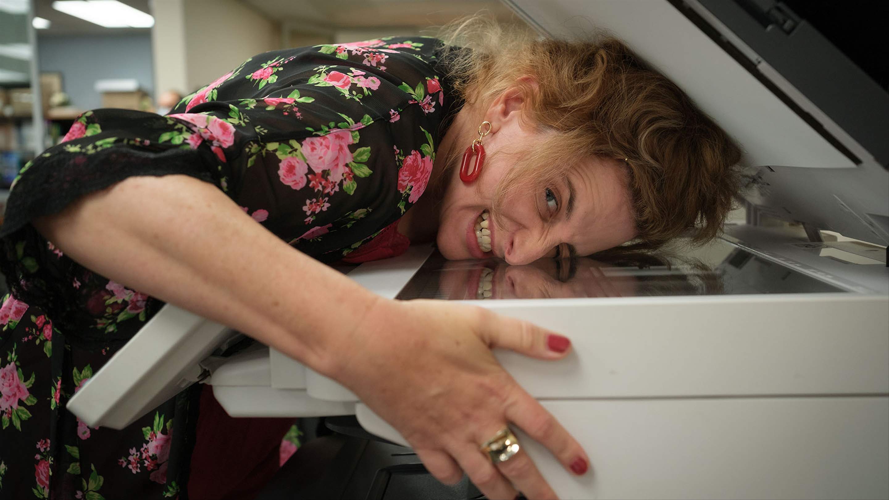 Awkward Workplace Antics, Chaotic Colleagues and Cringey Bosses ...