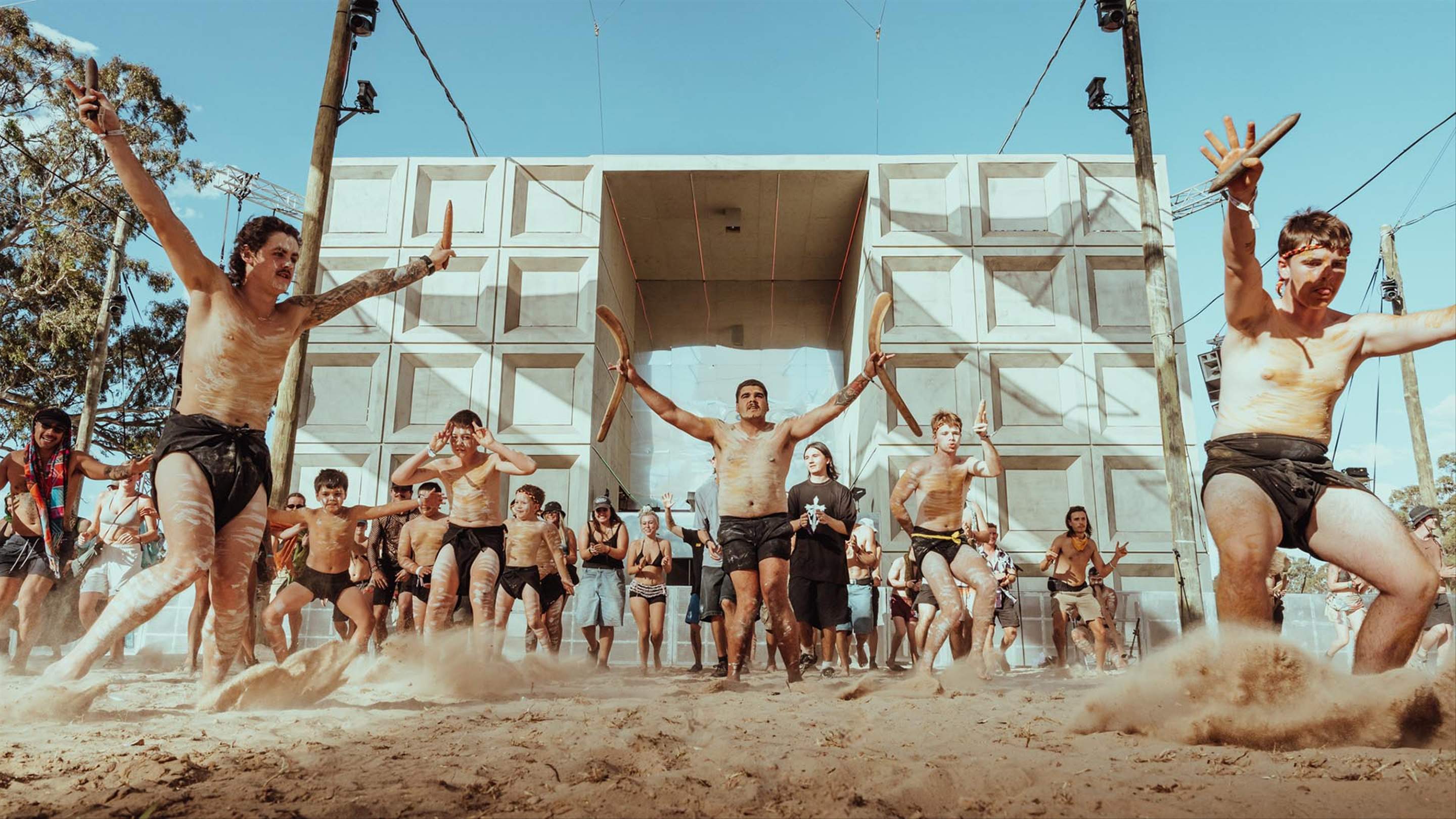 Joy Orbison, Honey Dijon, Funk Tribu, 2manydjs: They're Heading to ...