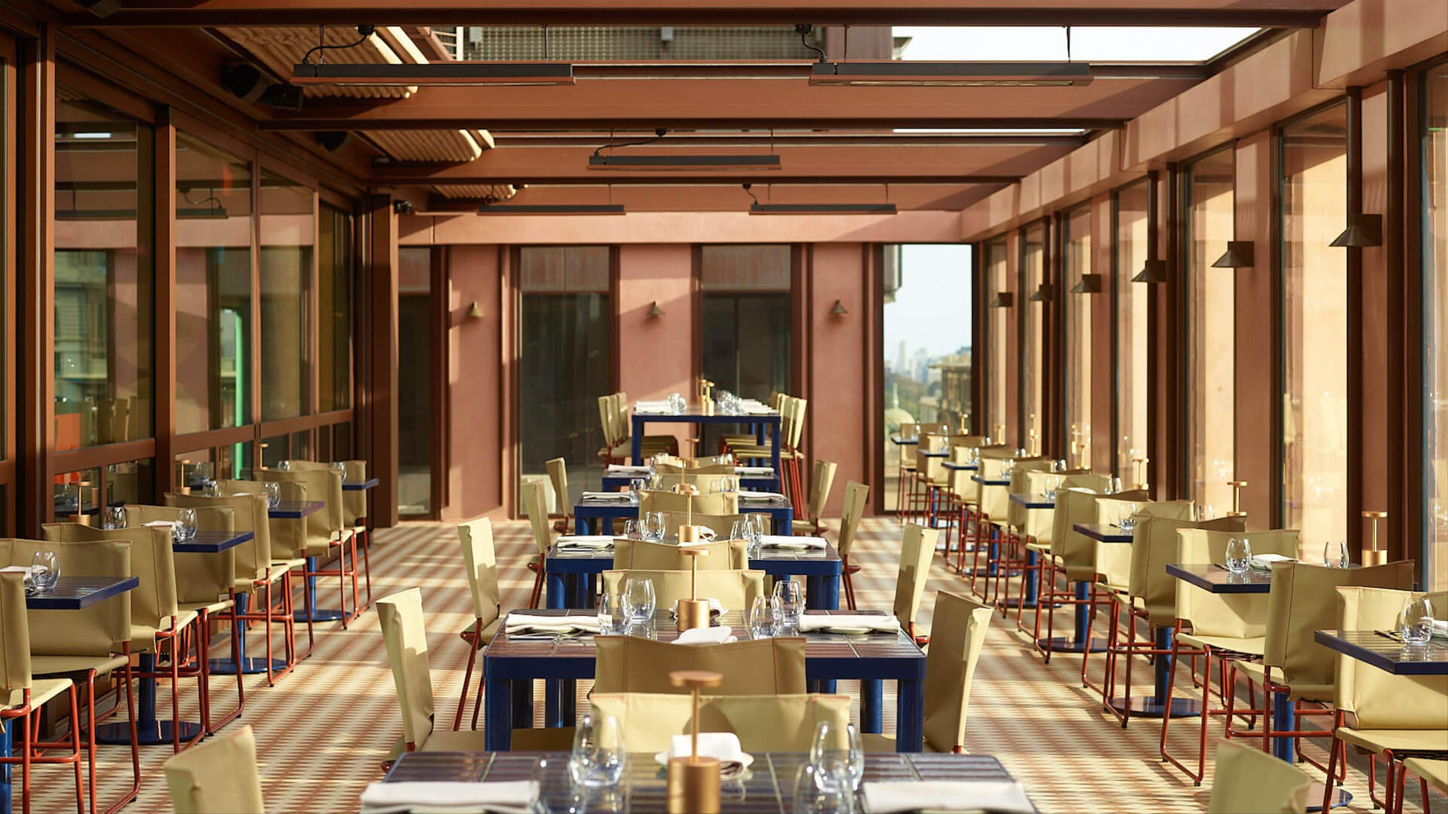 Mid Air, Melbourne Review