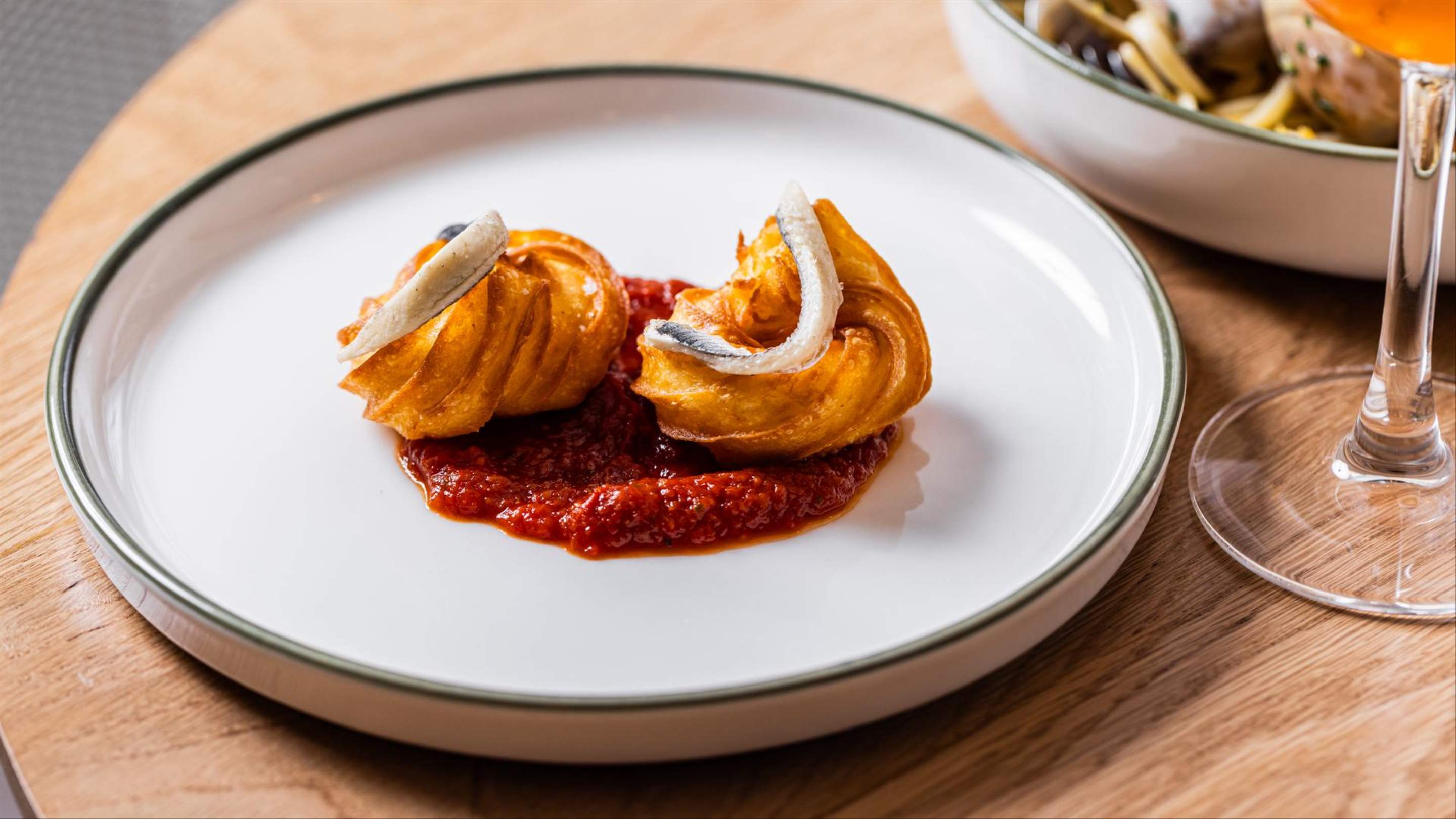 Now Open: Rosa Is Pyrmont's Newest Neighbourhood Bar — and No Pasta ...