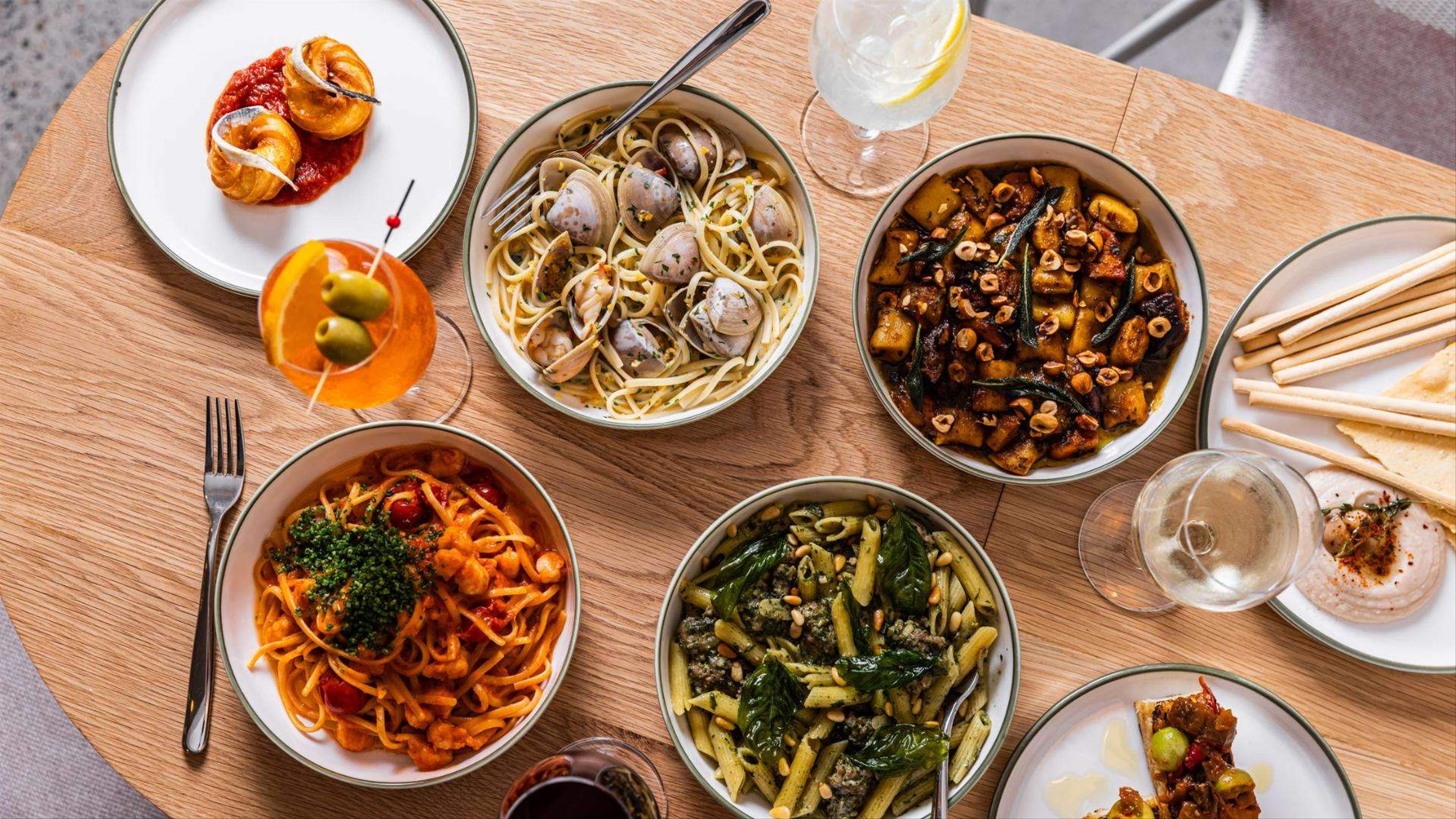 Now Open: Rosa Is Pyrmont's Newest Neighbourhood Bar — and No Pasta ...