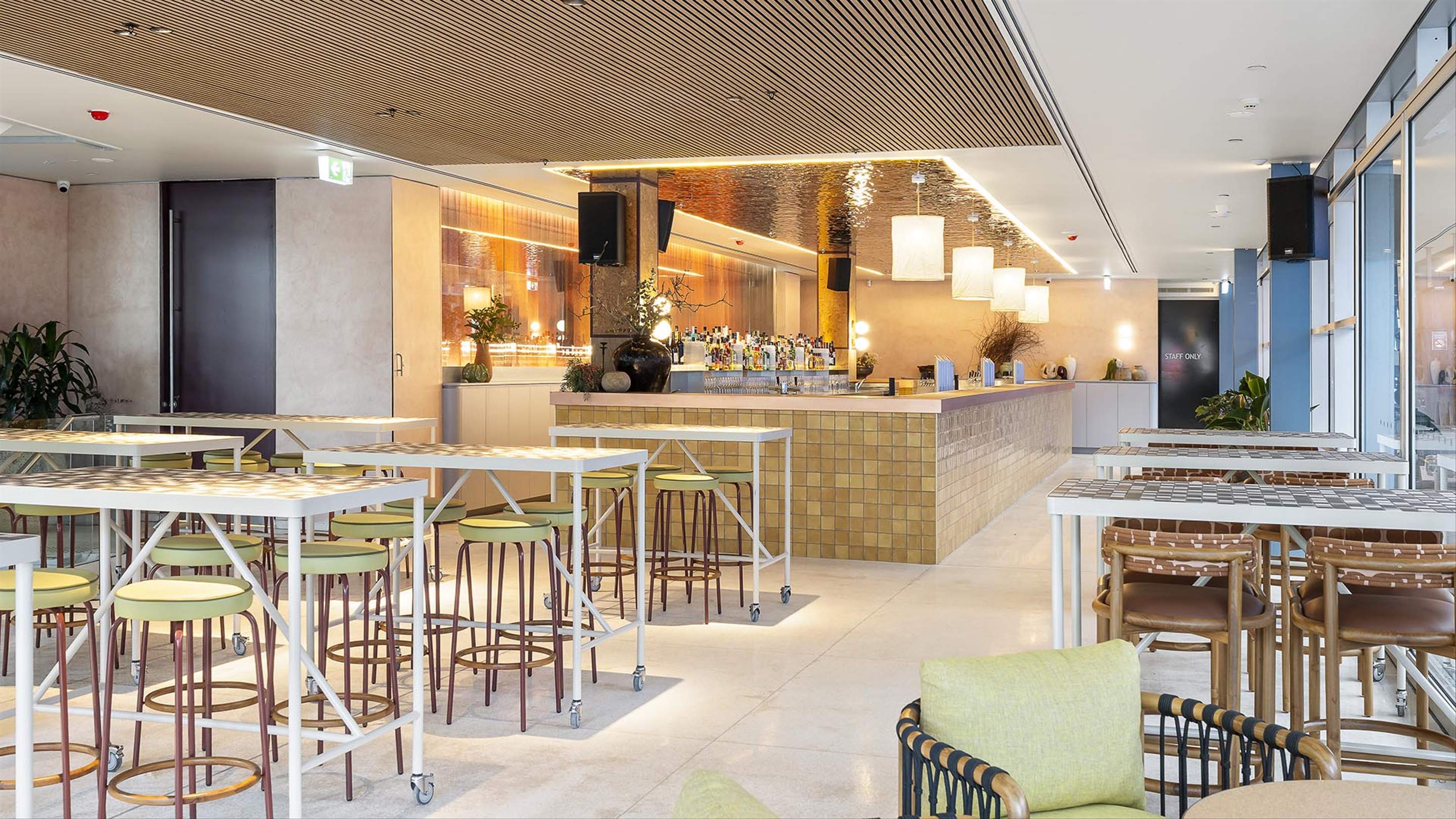 Now Open: Pairing Its Sydney Opera House Views and Celebrity-Favourite ...