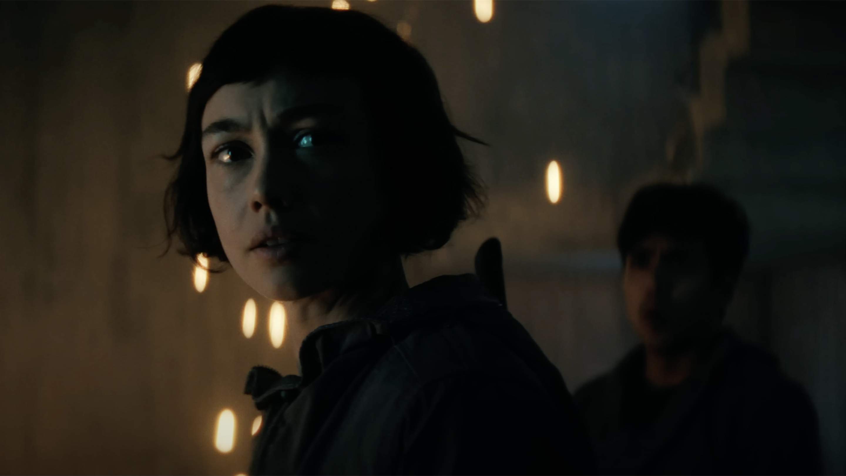 Xenomorphs Aren't the Only Terrifying Threat in the Full Trailer for Disney+'s New 'Alien: Earth ...