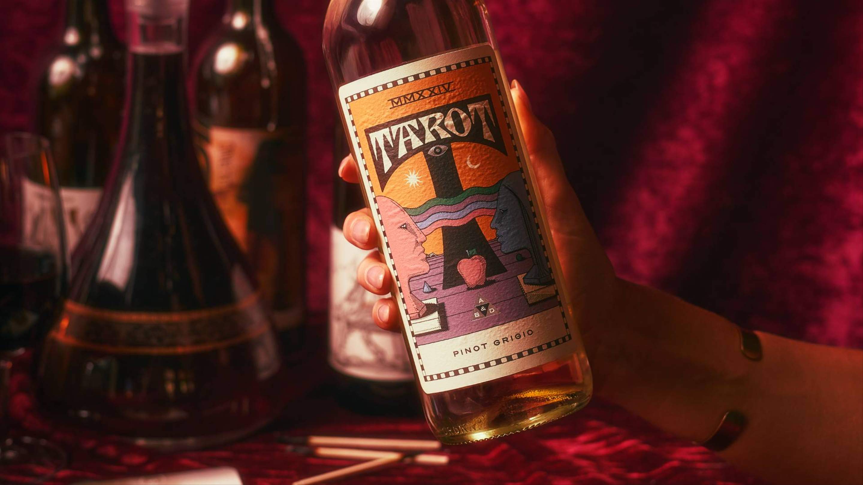 Tarot & Tannins at the Paddo Inn - Concrete Playground