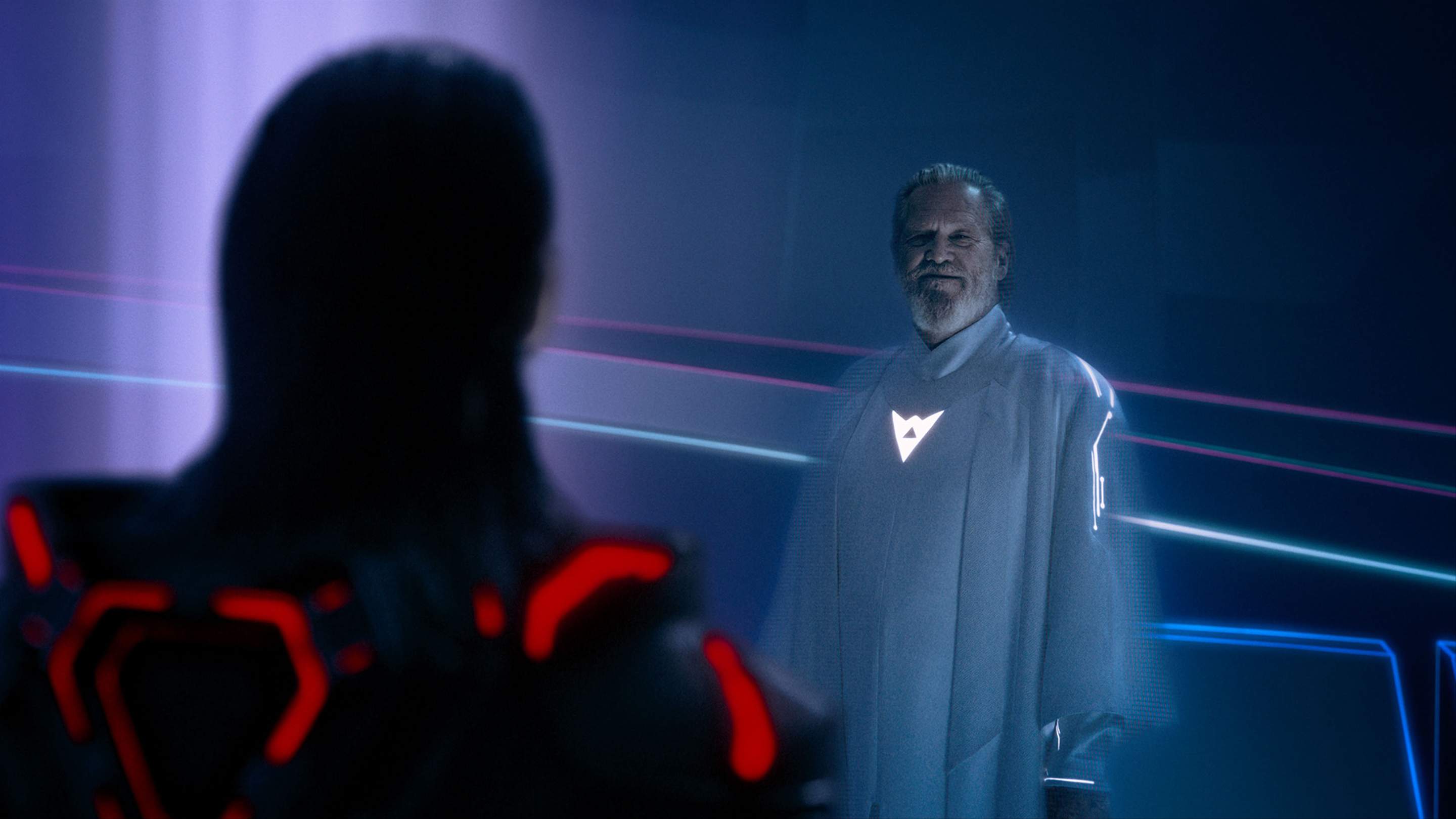 The Full 'TRON: Ares' Trailer Has AI Soldiers, Jeff Bridges Back on the ...