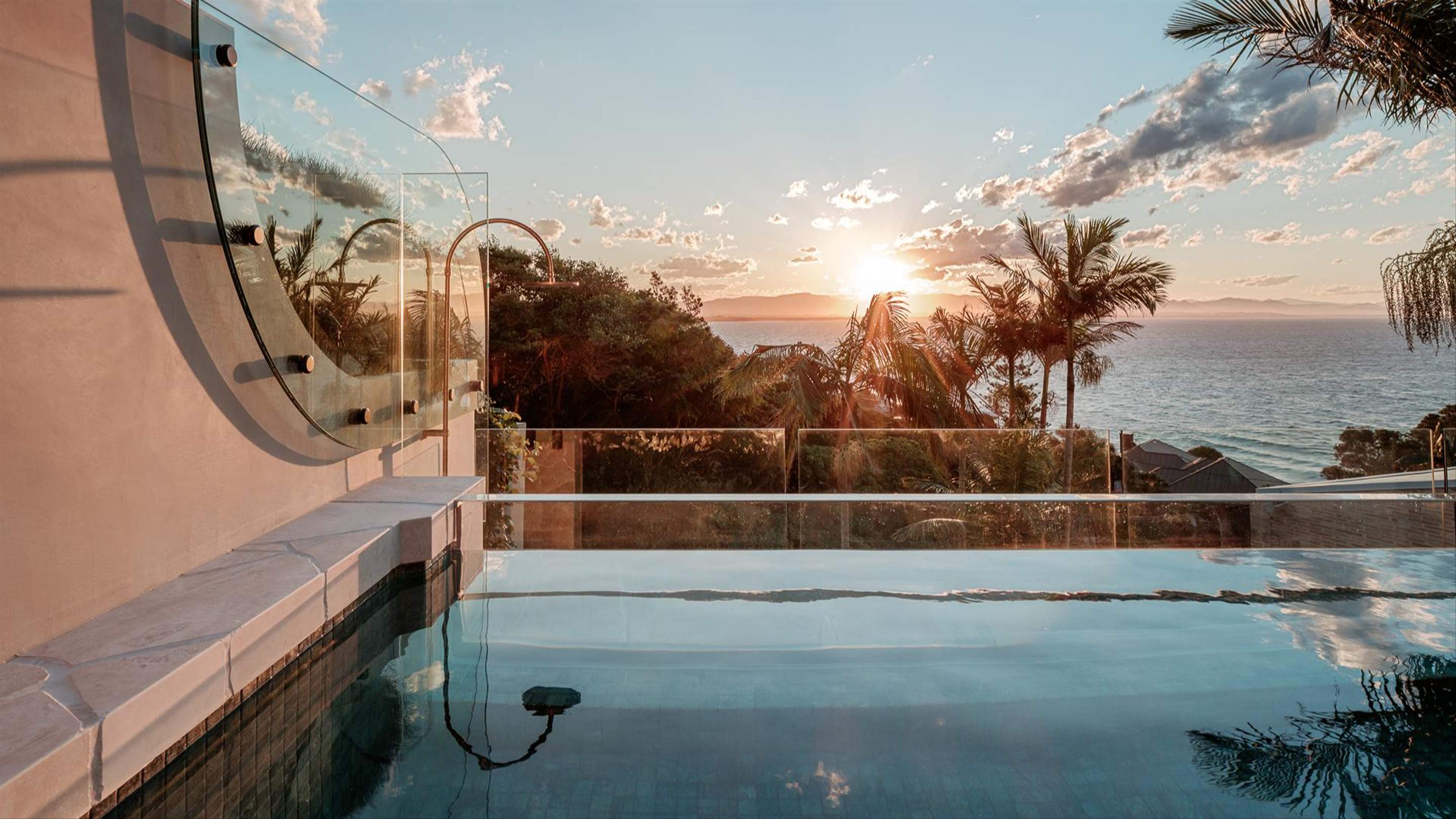 In the Shadow of Byron Bay Lighthouse, ESTE Wategos Is the Heavenly ...