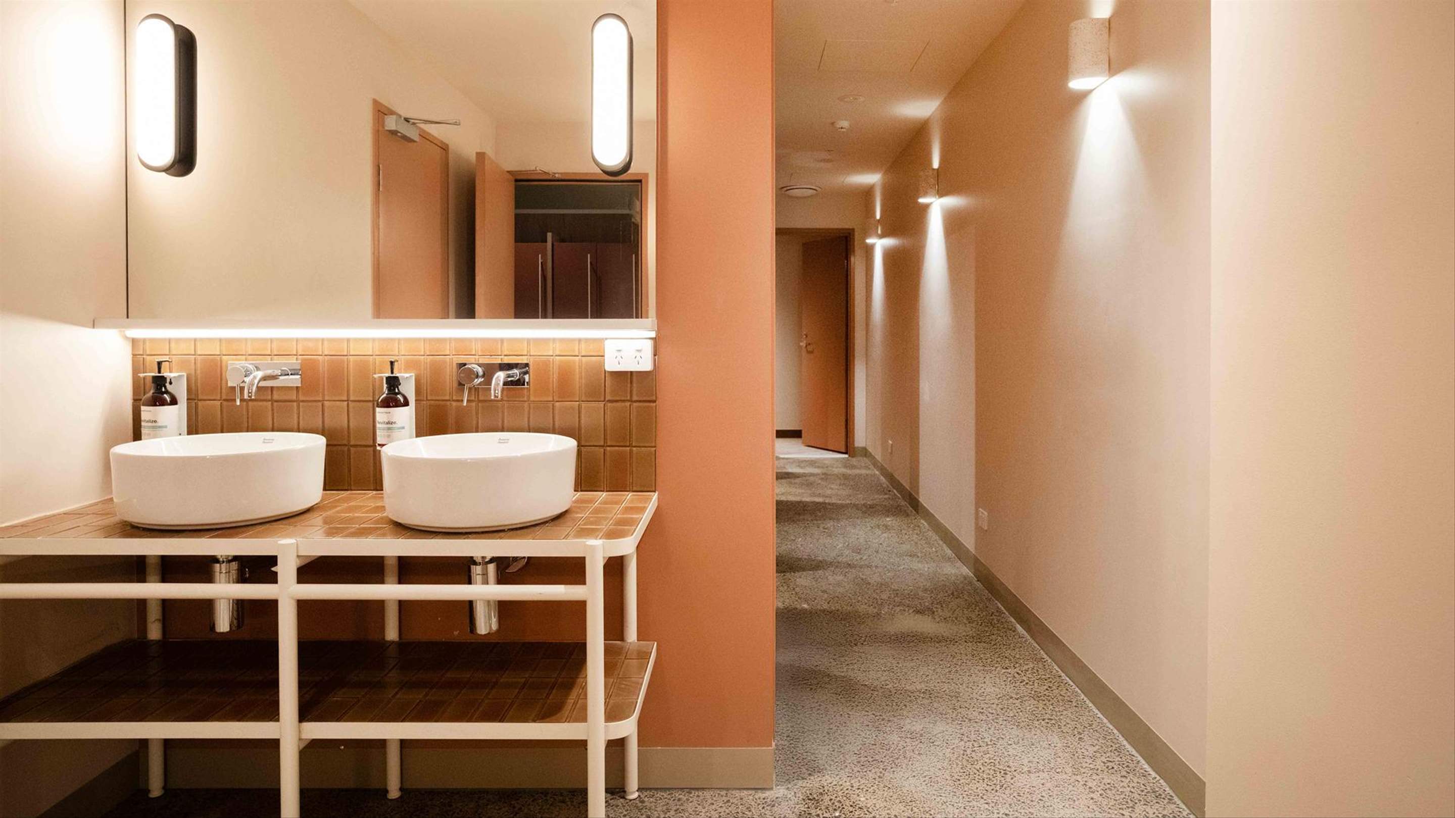 Drifter Melbourne's Dream Pods Are Now Elevating Hostel Stays
