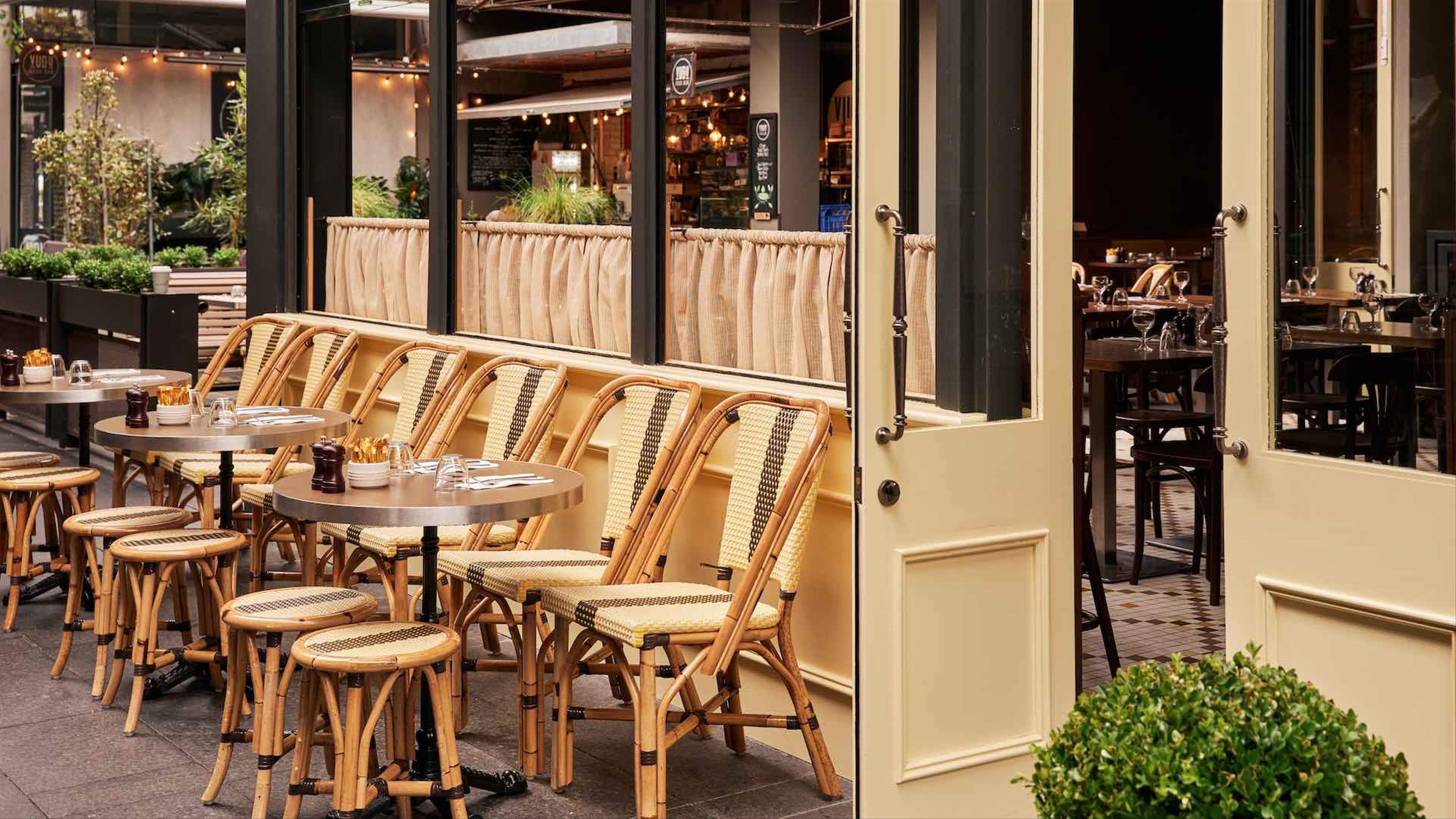 Lucette, Bowral Review