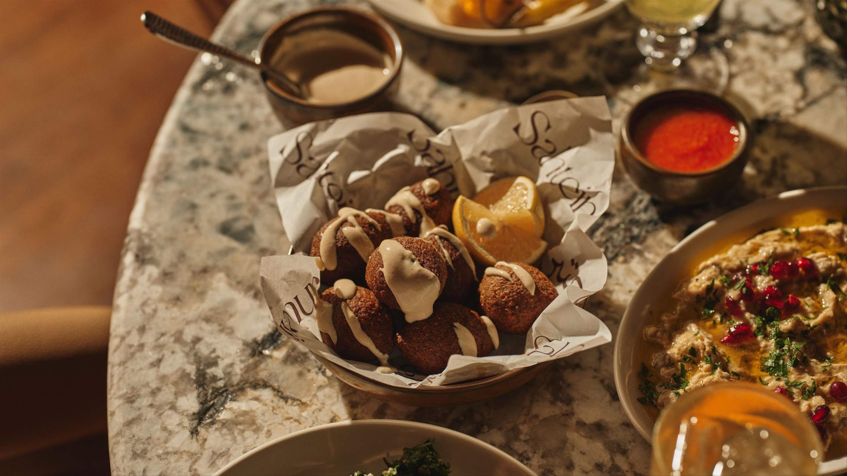 Sahtein, The Rocks Review