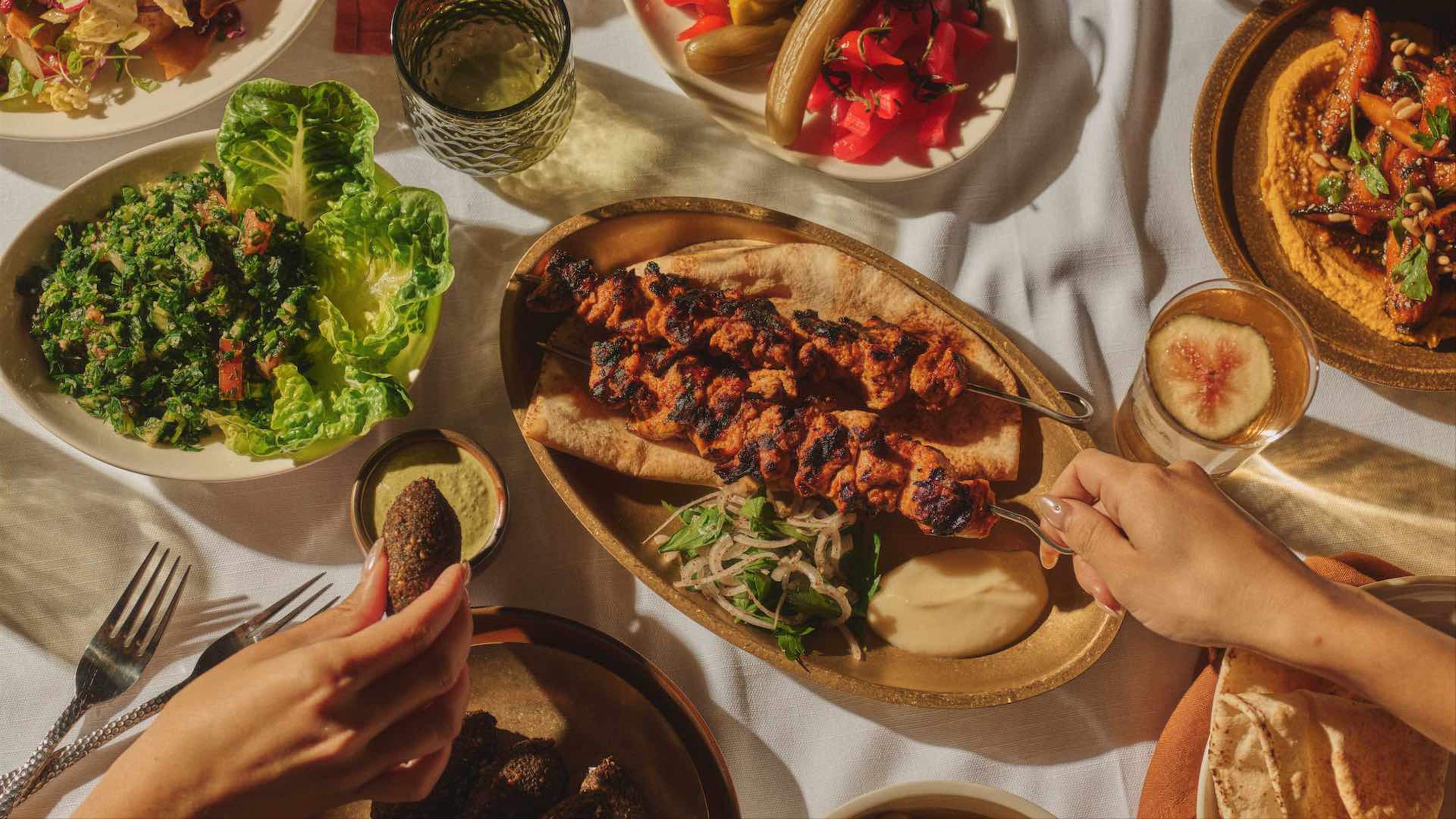 Sahtein, The Rocks Review
