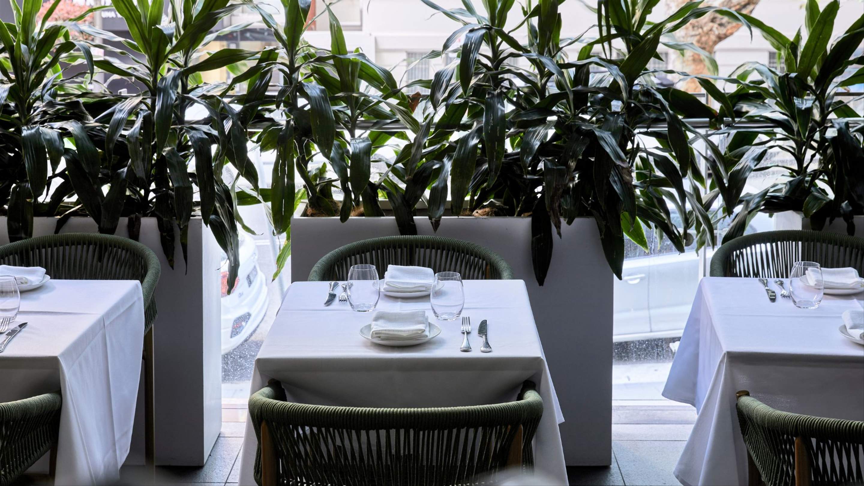 Franca, Potts Point Review
